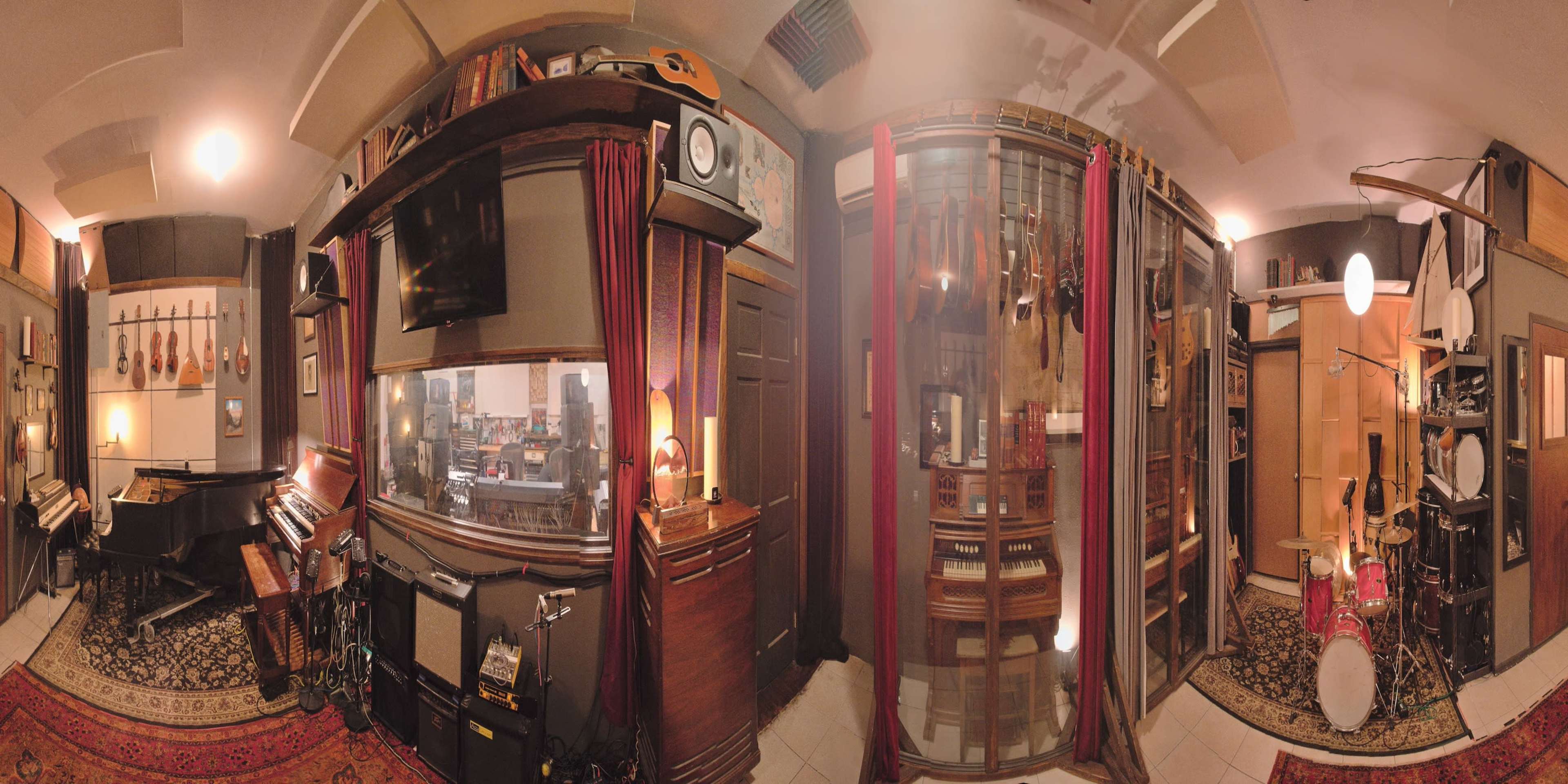 Cozy, hidden, audio and video studio, Brooklyn, NY | Production | Peerspace