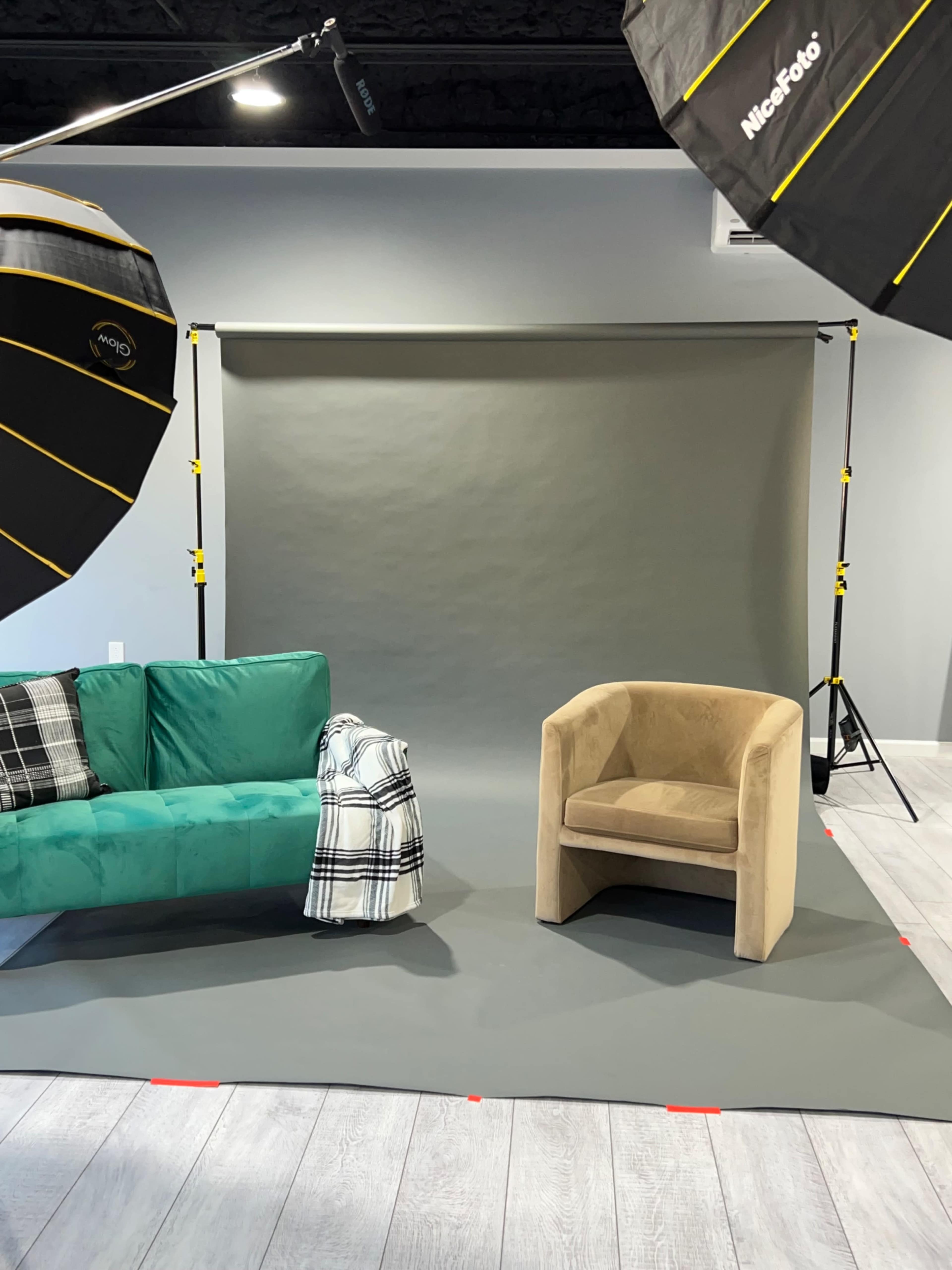 White Heaven Studios | Modern High Ceiling Creative Studio, Nitro, WV ...