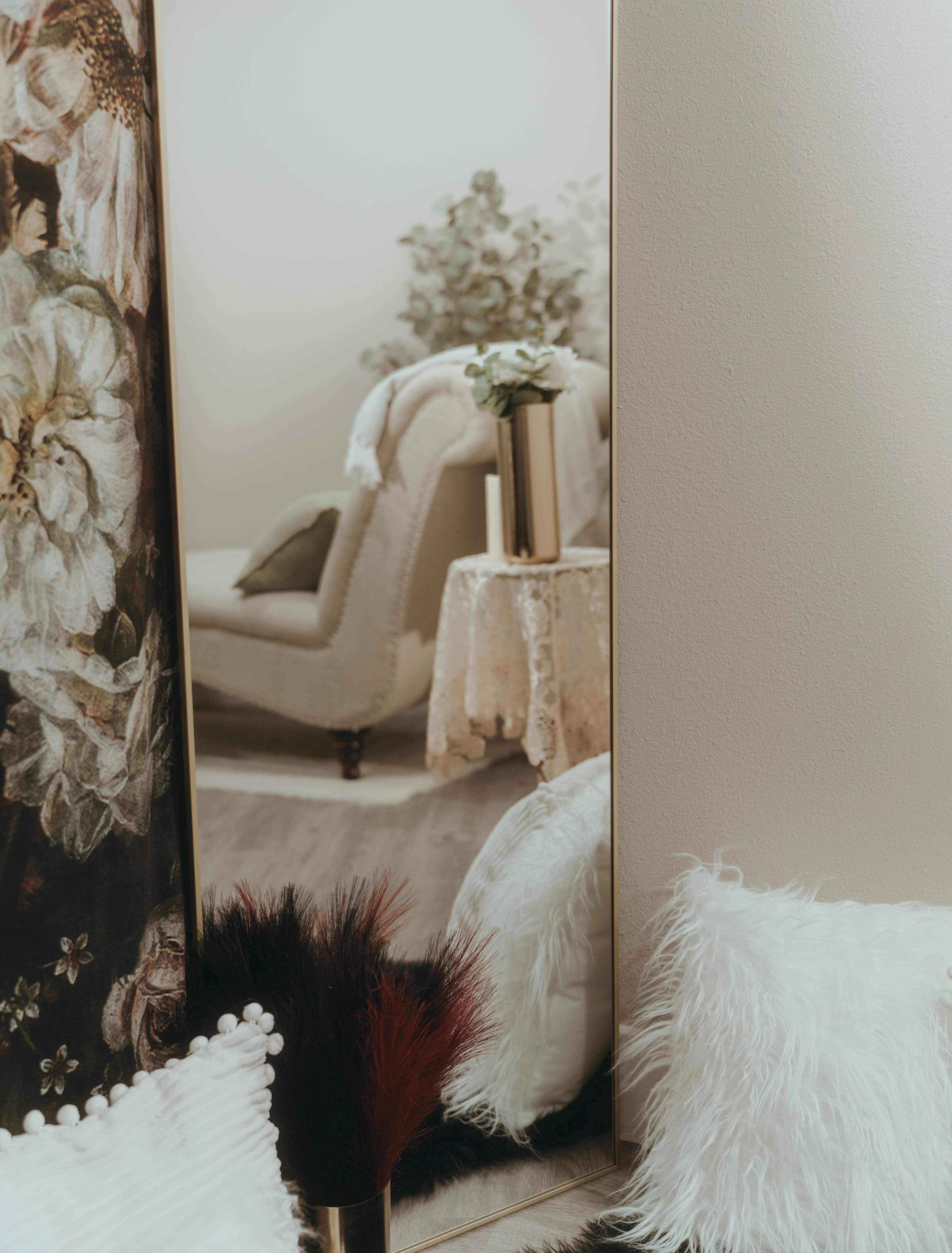 Moments by Mel Studio | Neutral Photography Studio, Palm Coast, FL ...