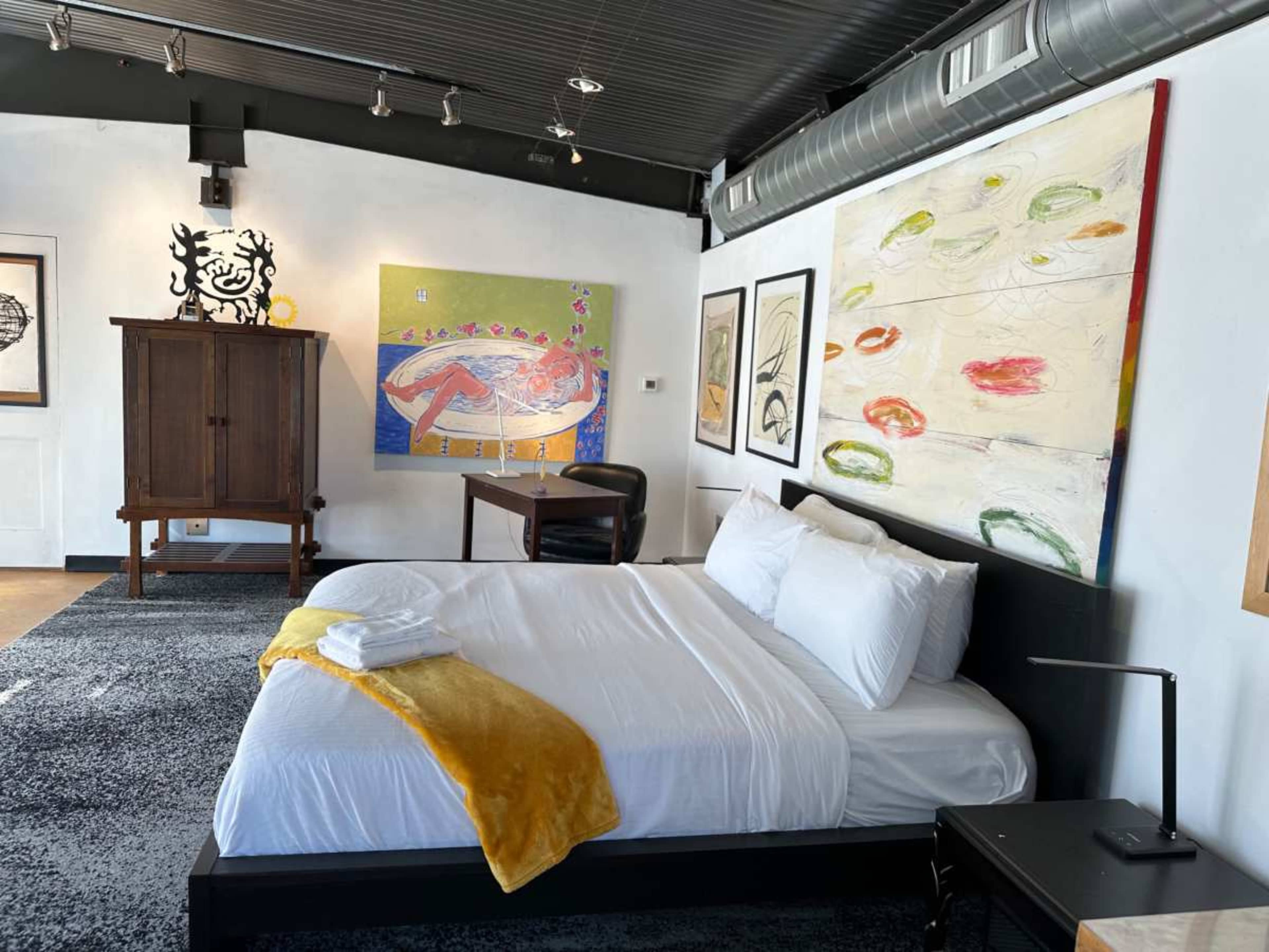 Scottsdale artist studio and exterior bespoke spaces, scottsdale, AZ ...