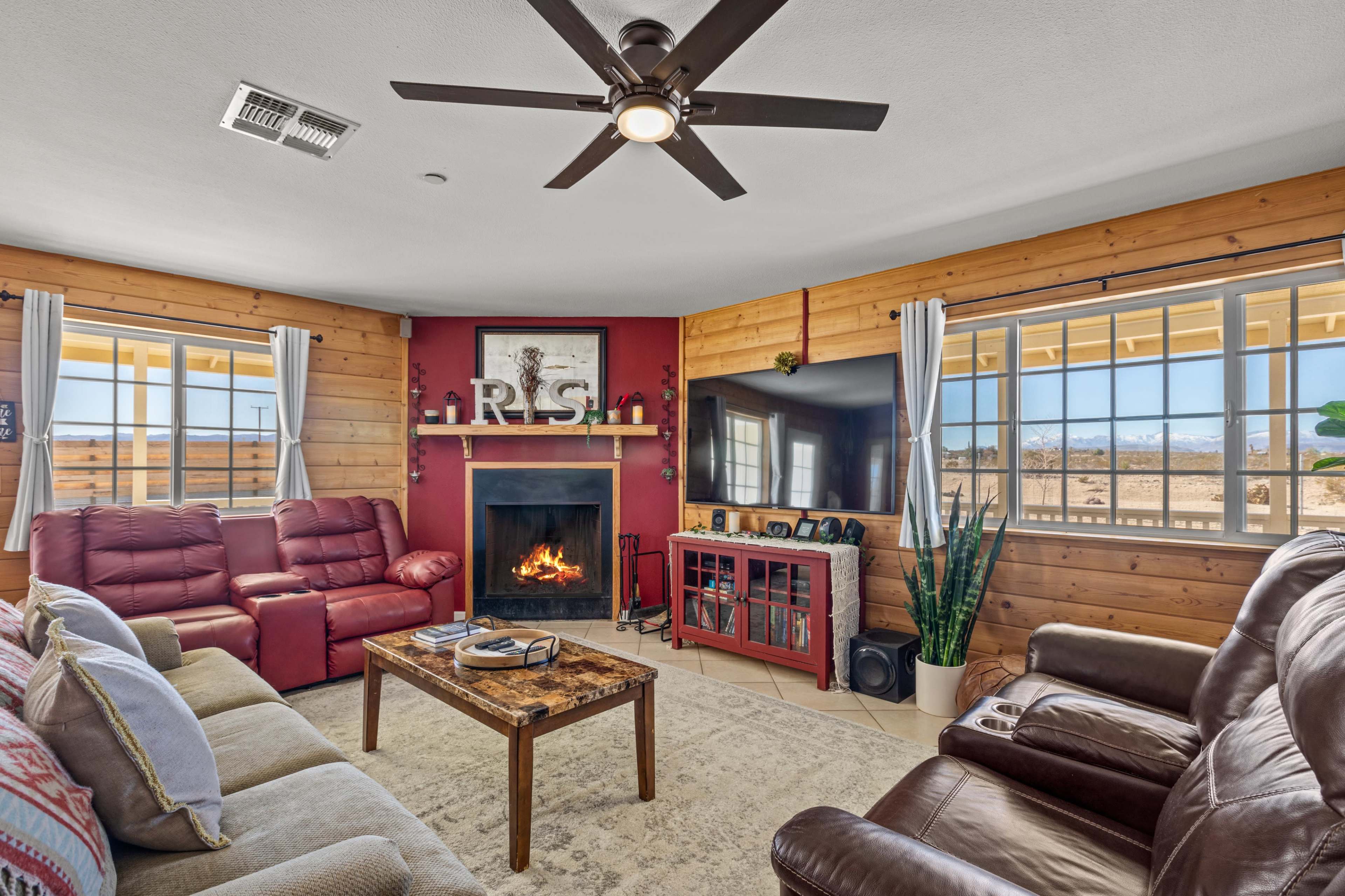 Desert Sanctuary with Panoramic Views, Joshua Tree, CA | Production ...