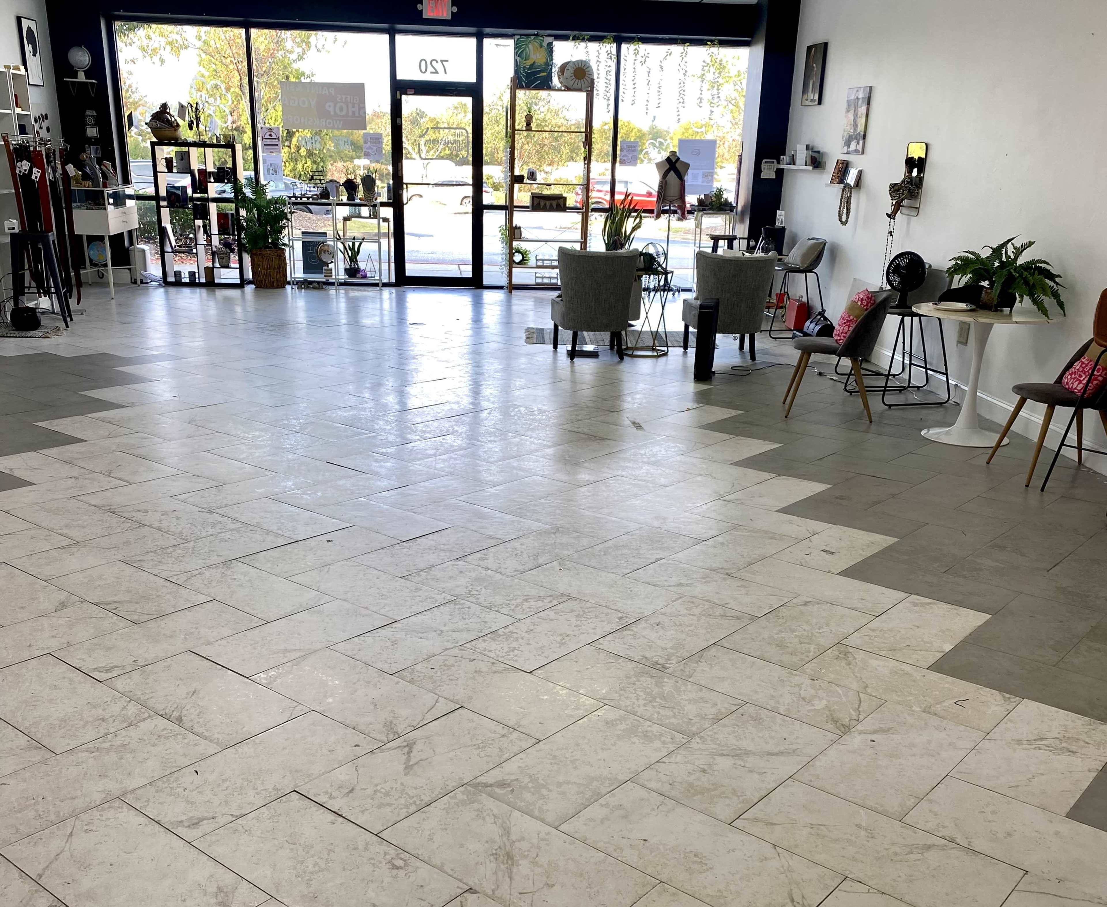 Prime location 2 mins away from the mall area., Stonecrest, GA | Off ...