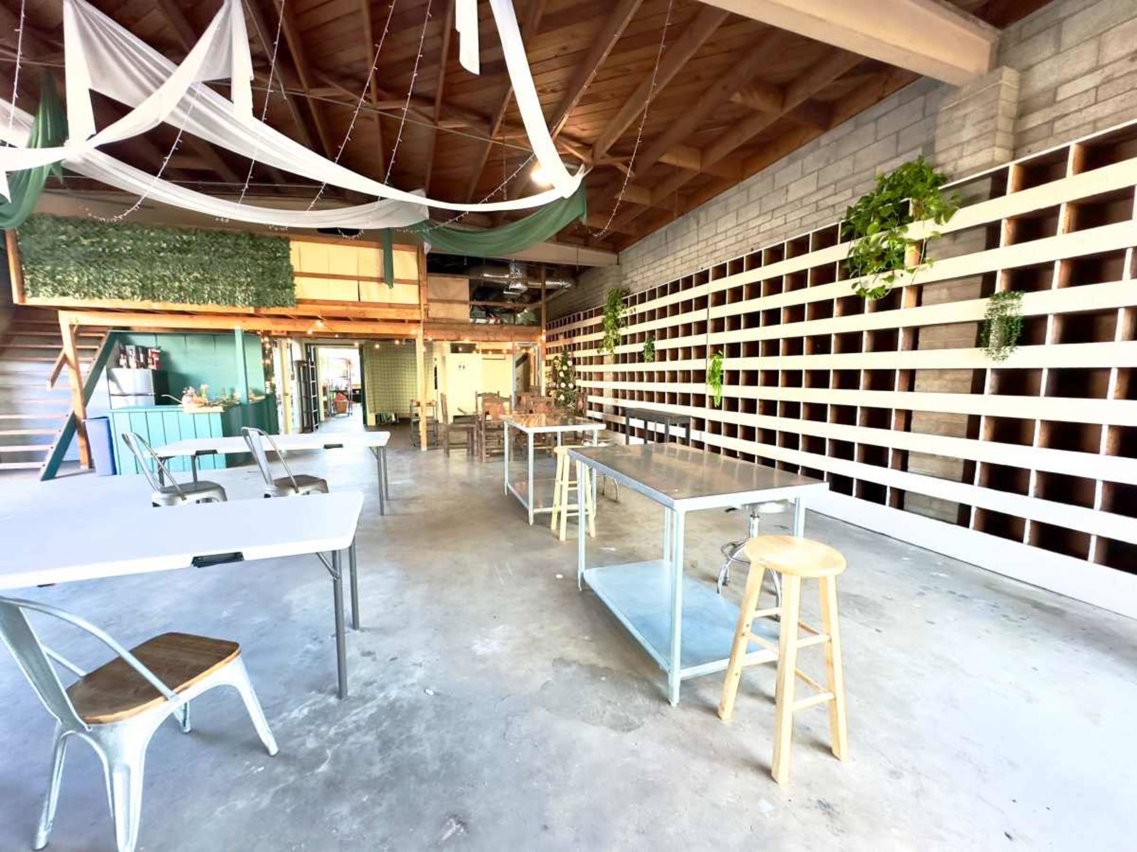 Floral Studio & Warehouse with Patio Near Downtown La Mesa, La Mesa, CA ...