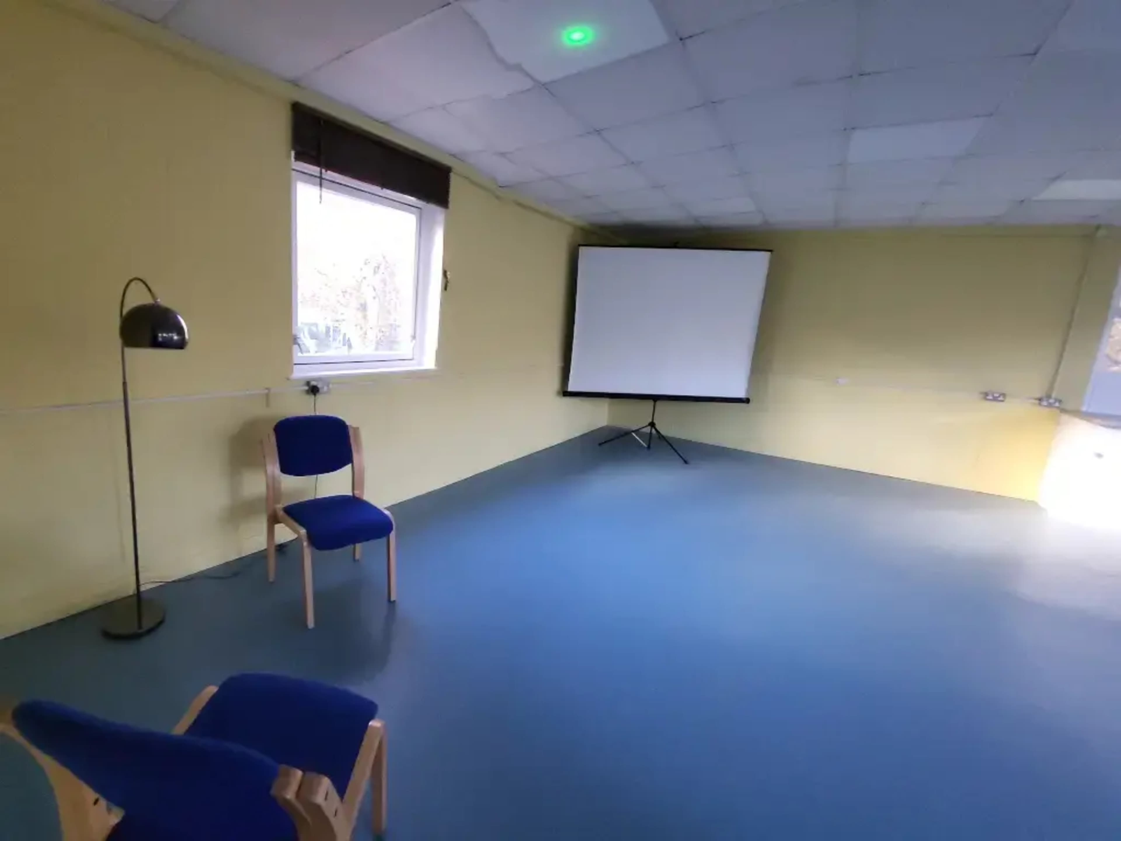 Islington Boat Club | Bright & Versatile Space with Small Balcony ...