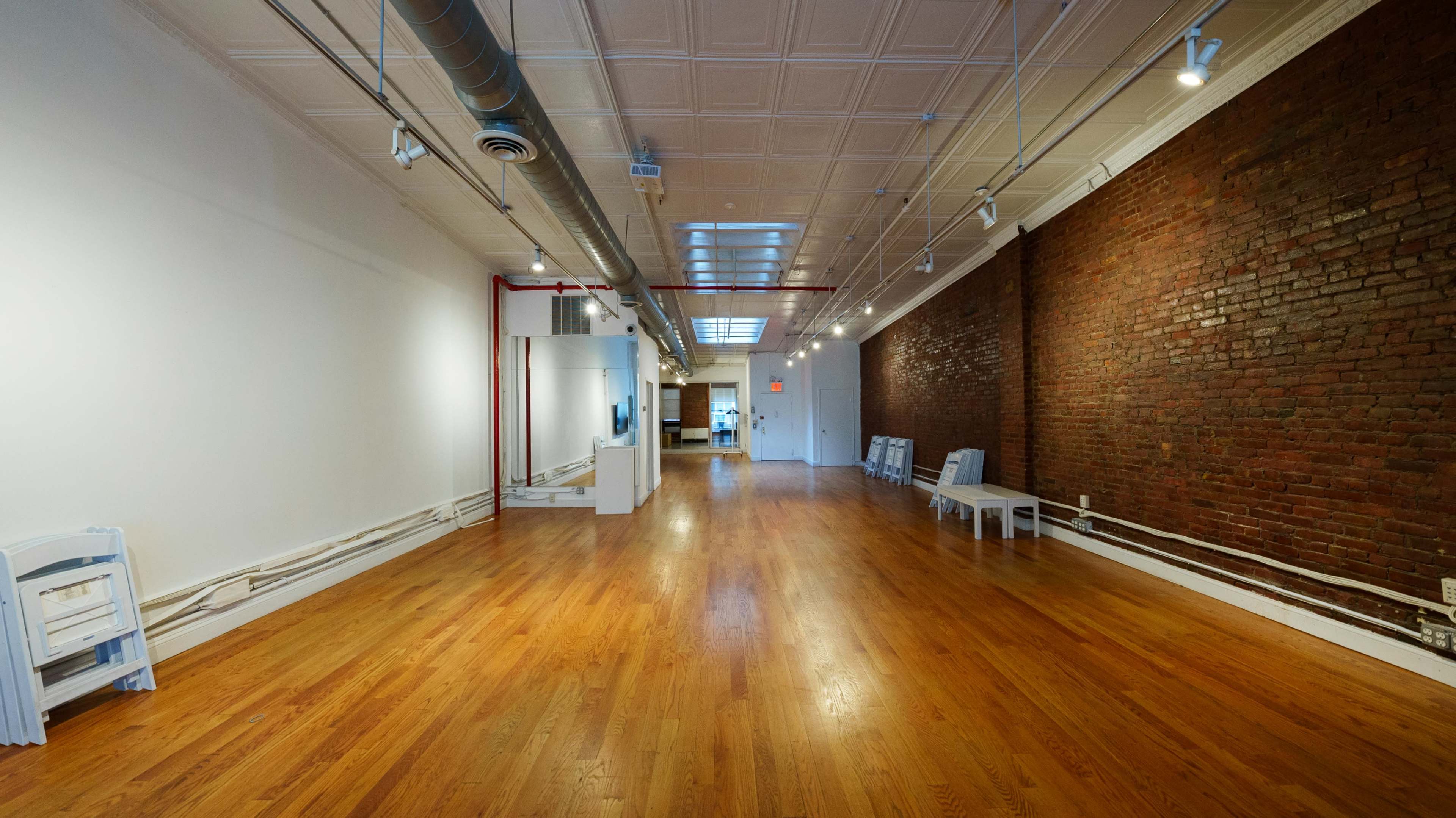 Soho / TriBeCa Loft Penthouse with high ceilings for meetings, events ...