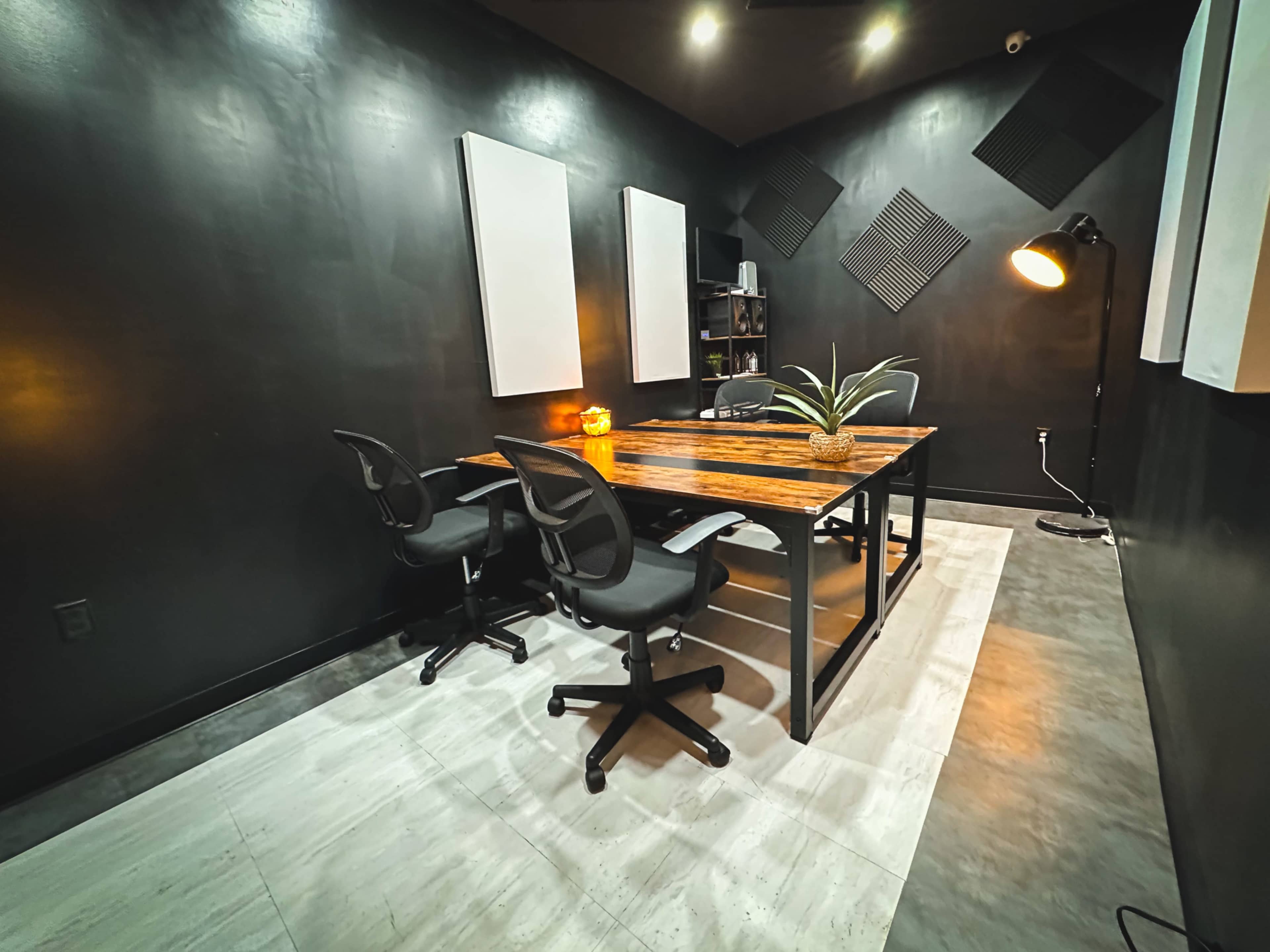 Blackwall Studios | Business Style Meeting Space inside a Recording ...