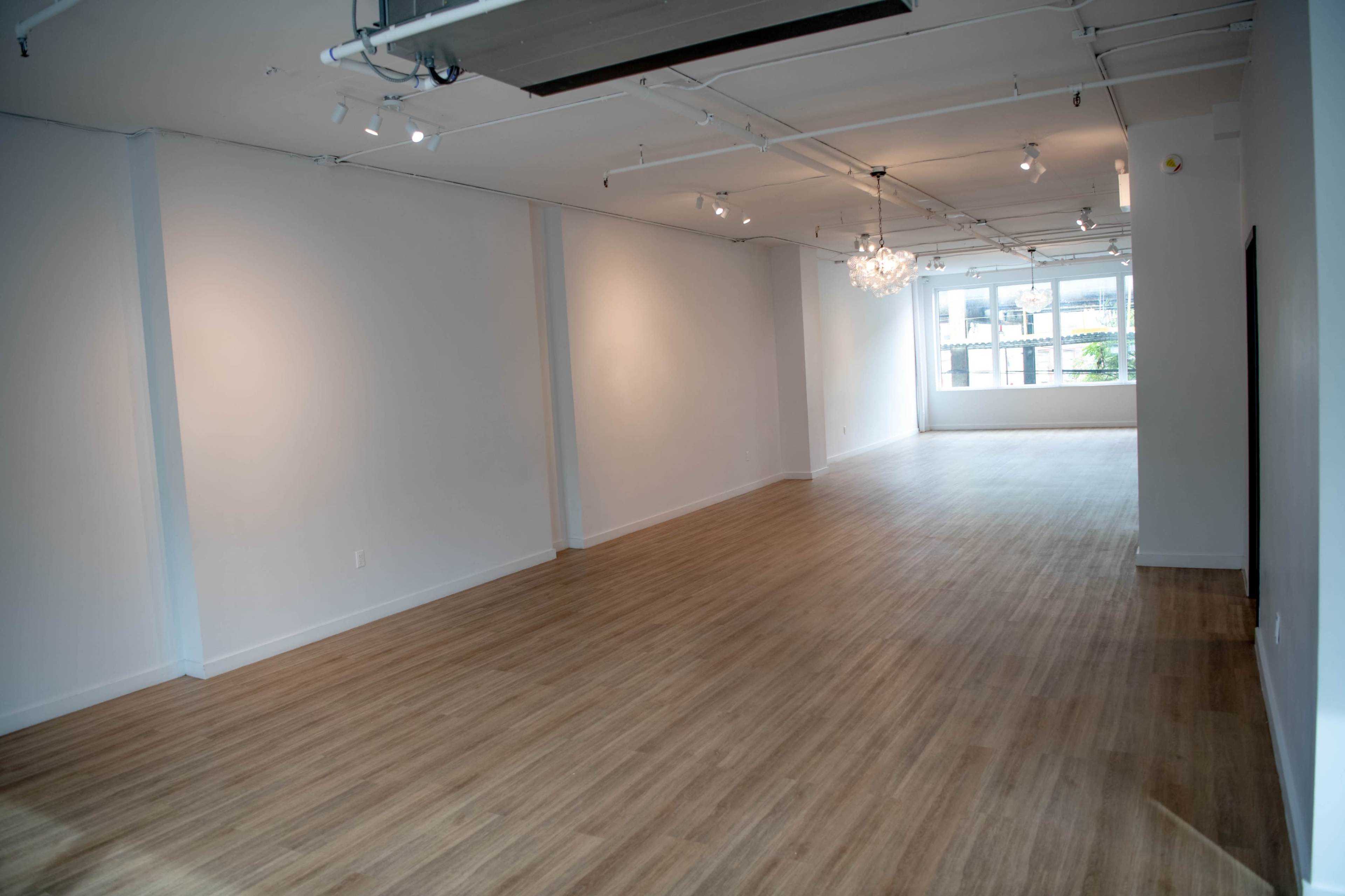 Huge Event Space with Terrace and Urban View, Brooklyn, NY | Off-Site ...