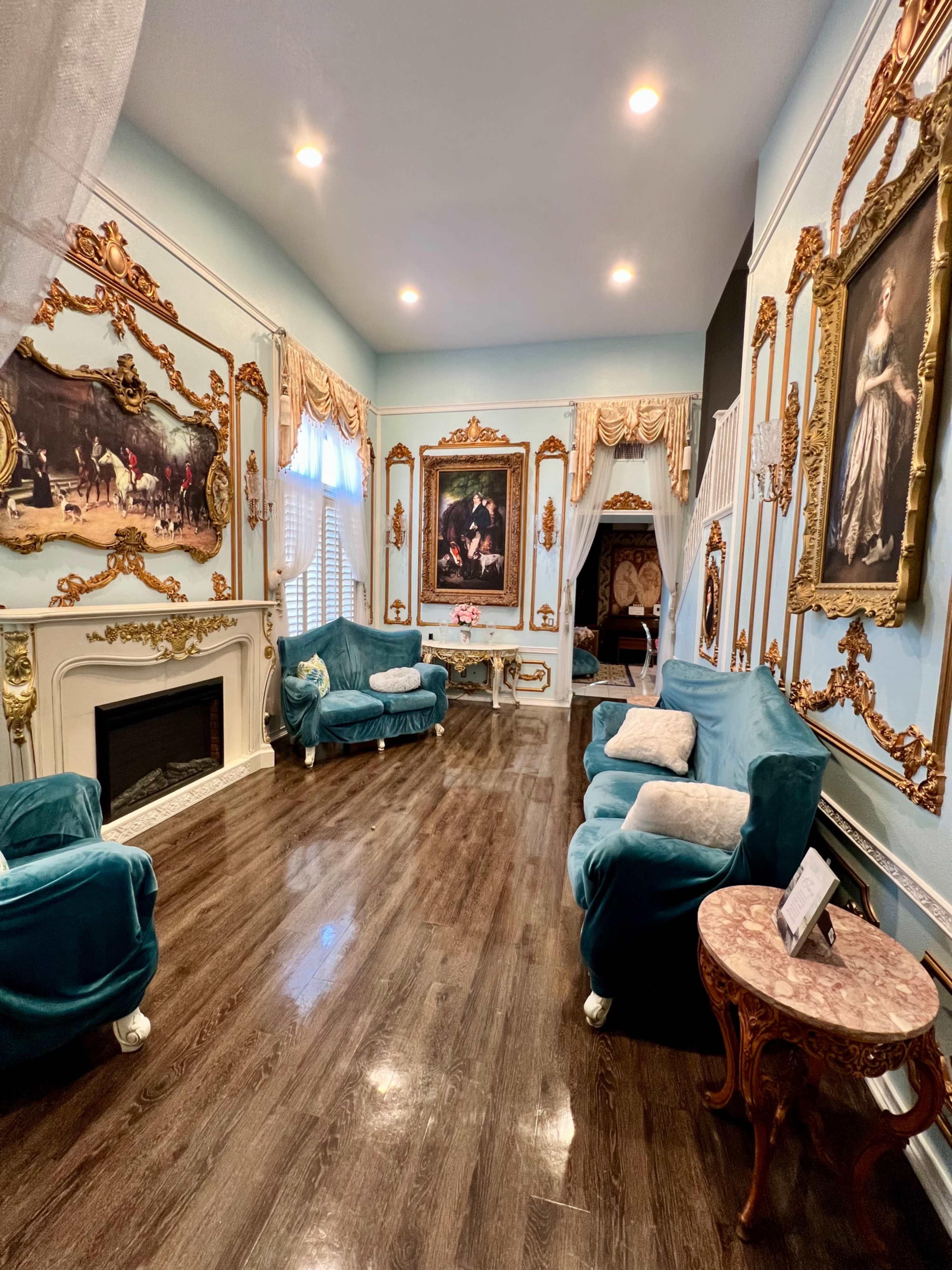 House with Period Sets and Fully Equipped Wardrobe Studio for ...