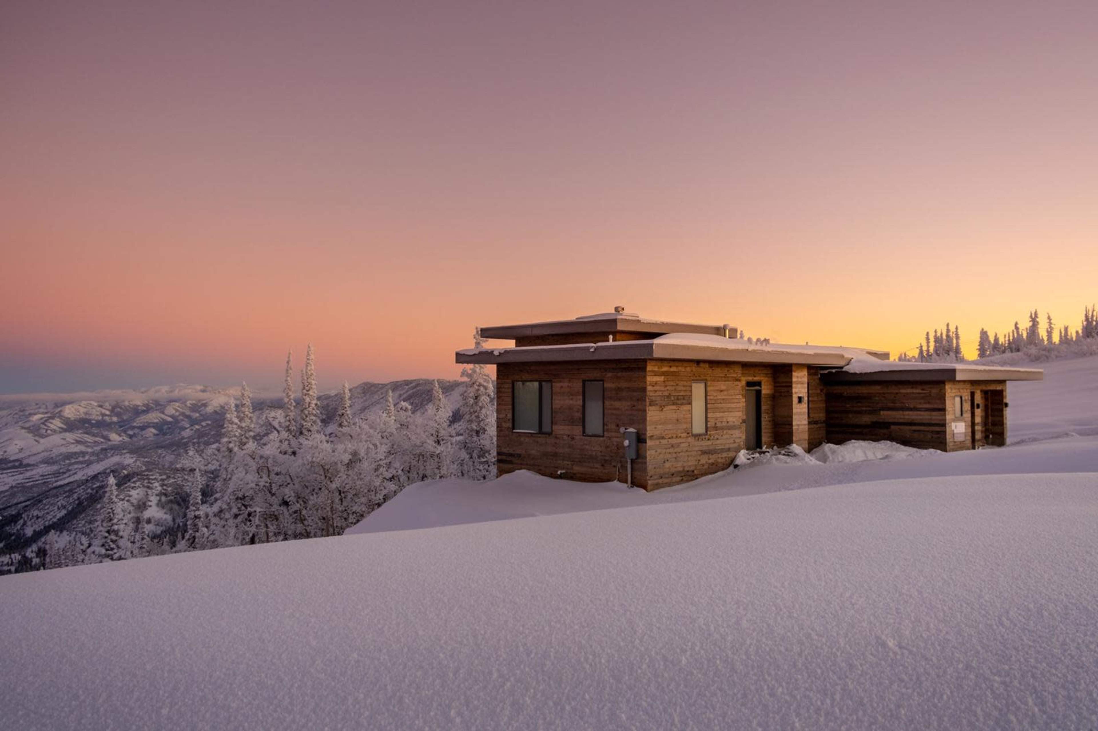 Modern Ski Chalet at Powder Mountain, Eden, UT | Production | Peerspace