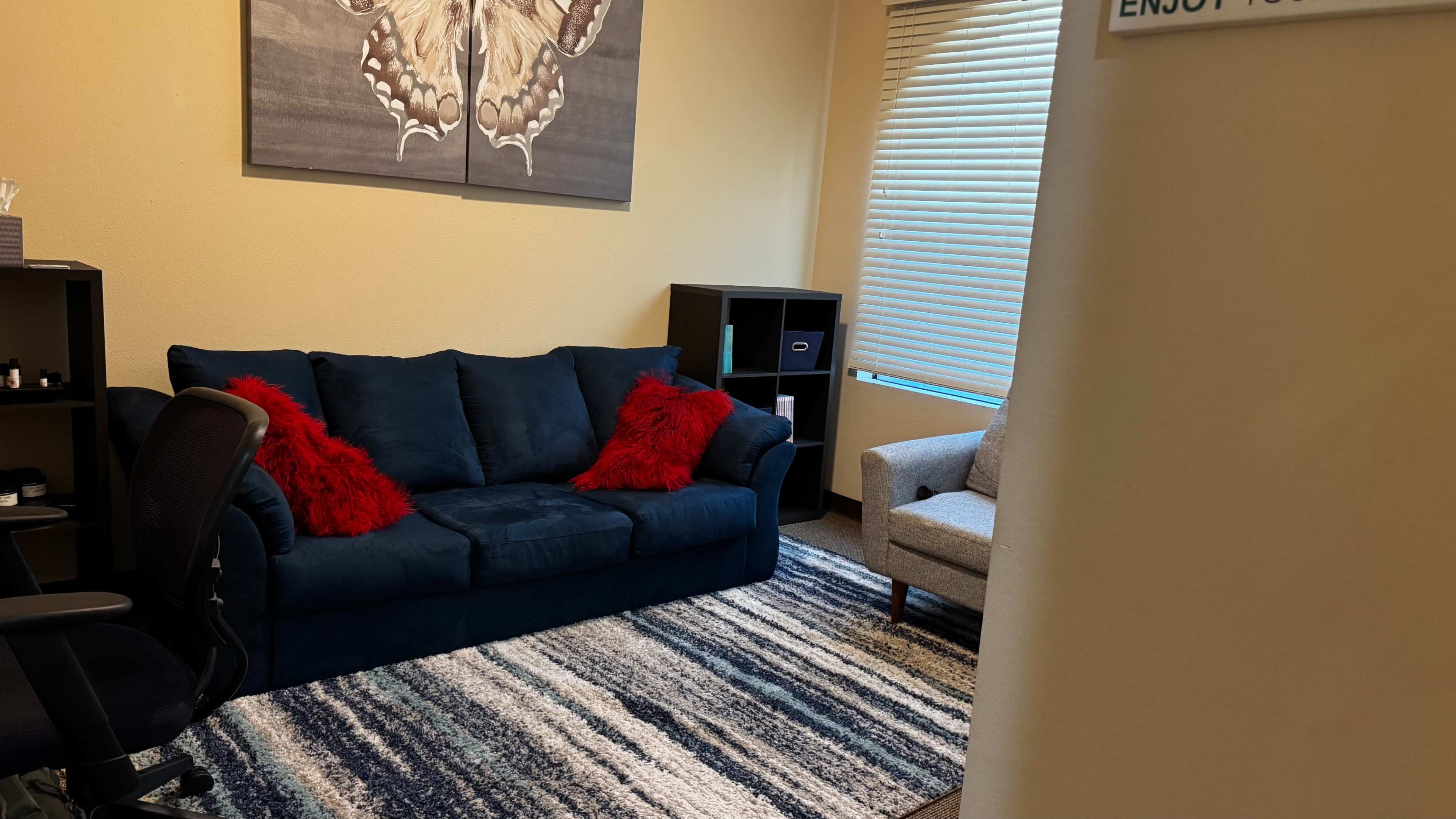 Cozy Office Space with Easy Highway Access, Sugarland, TX | Off-Site ...