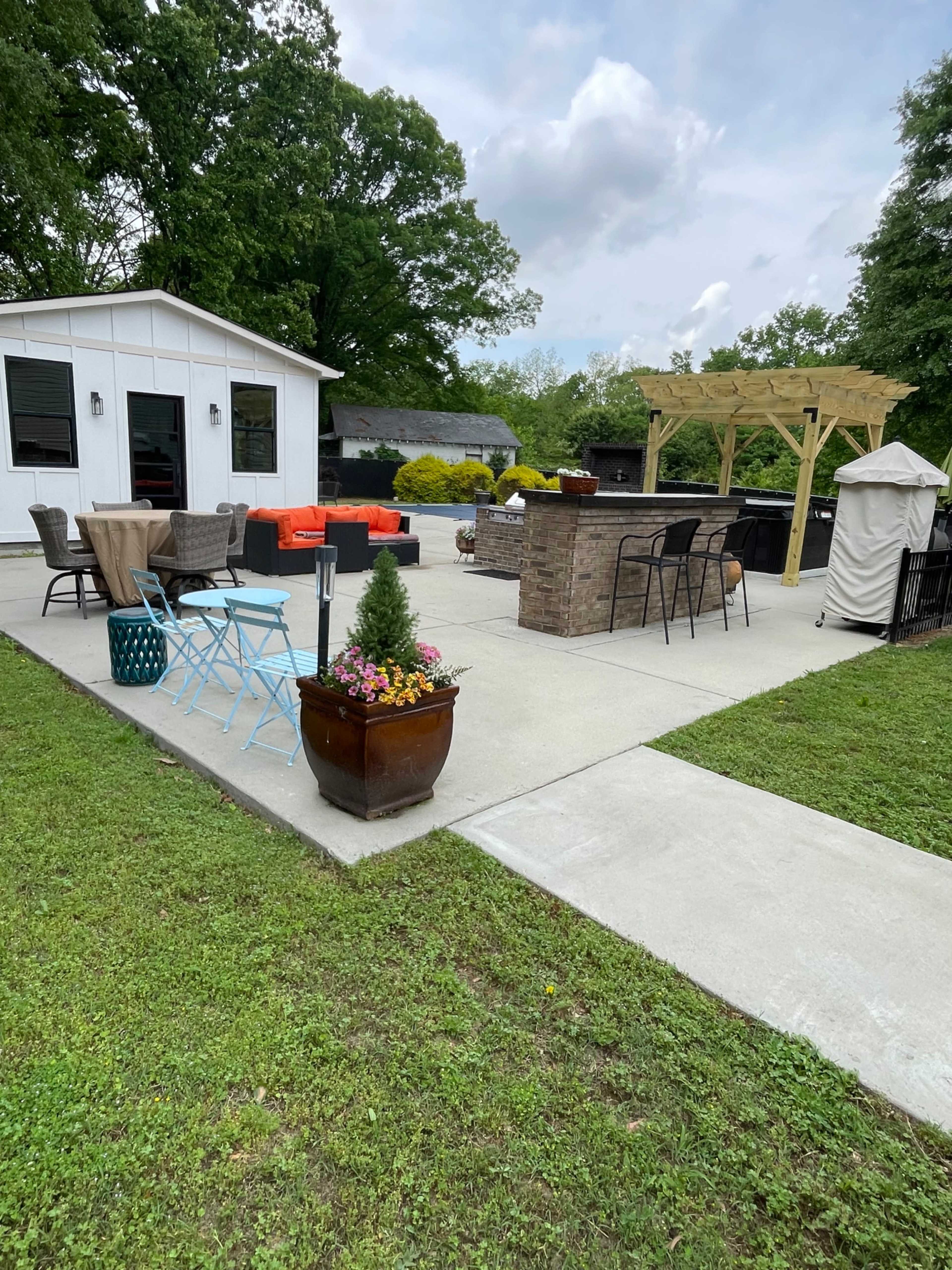 BEAUTIFUL BACKYARD OASIS, Atlanta, GA | Event | Peerspace