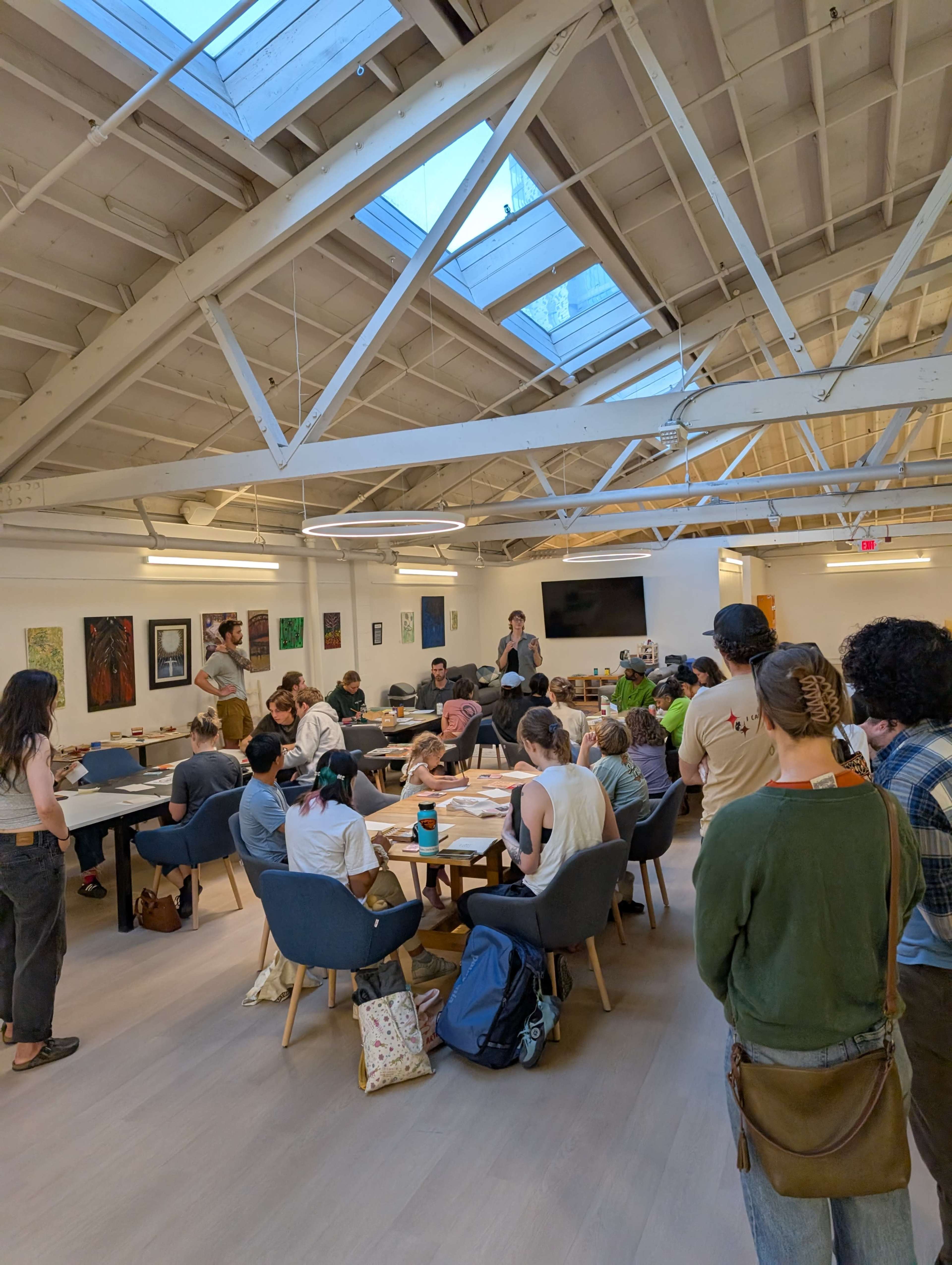 Tomo Bouldering Club | Mezzanine space inside urban indoor climbing gym ...