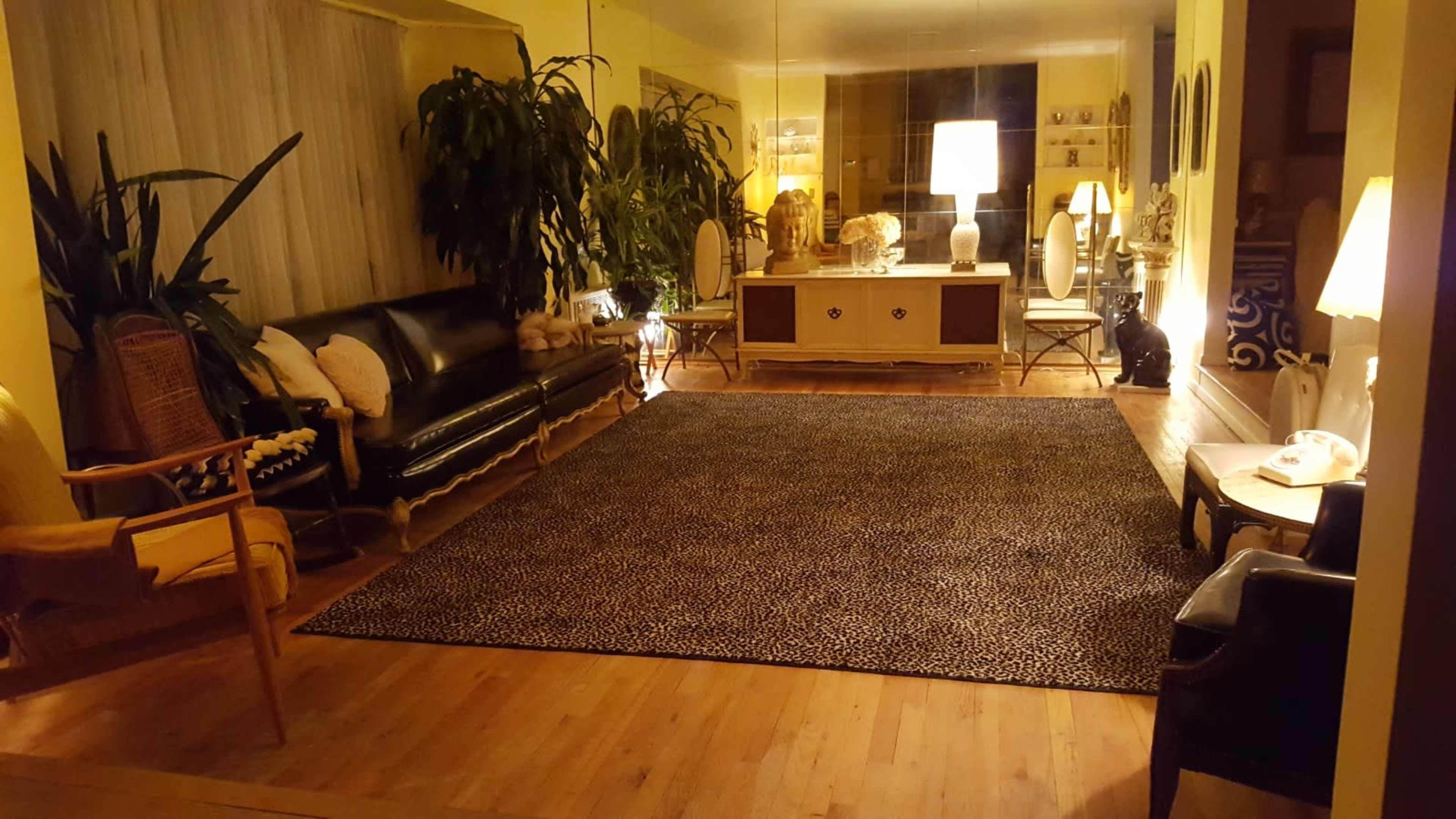 Funky 60's/70's Style Home | 5019, Roosevelt, NY | Production | Peerspace