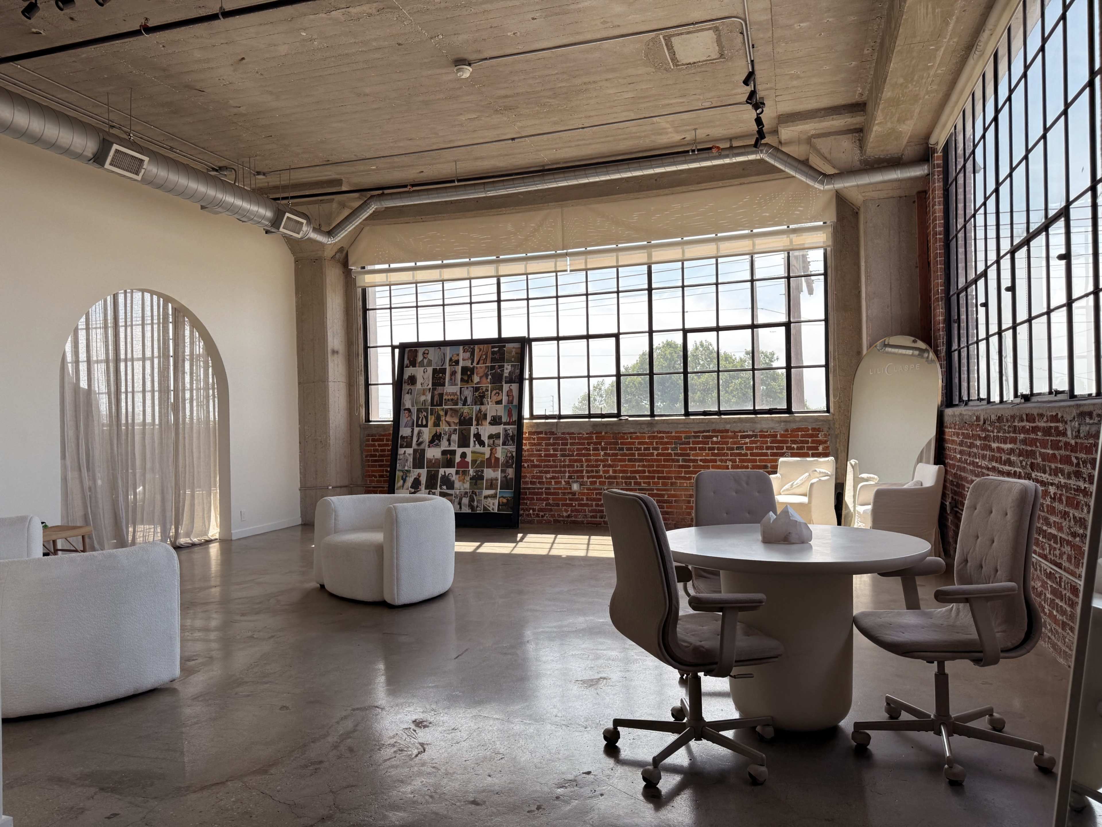 LC Studio's | Open-Concept Creative Loft in Arts District with Natural ...