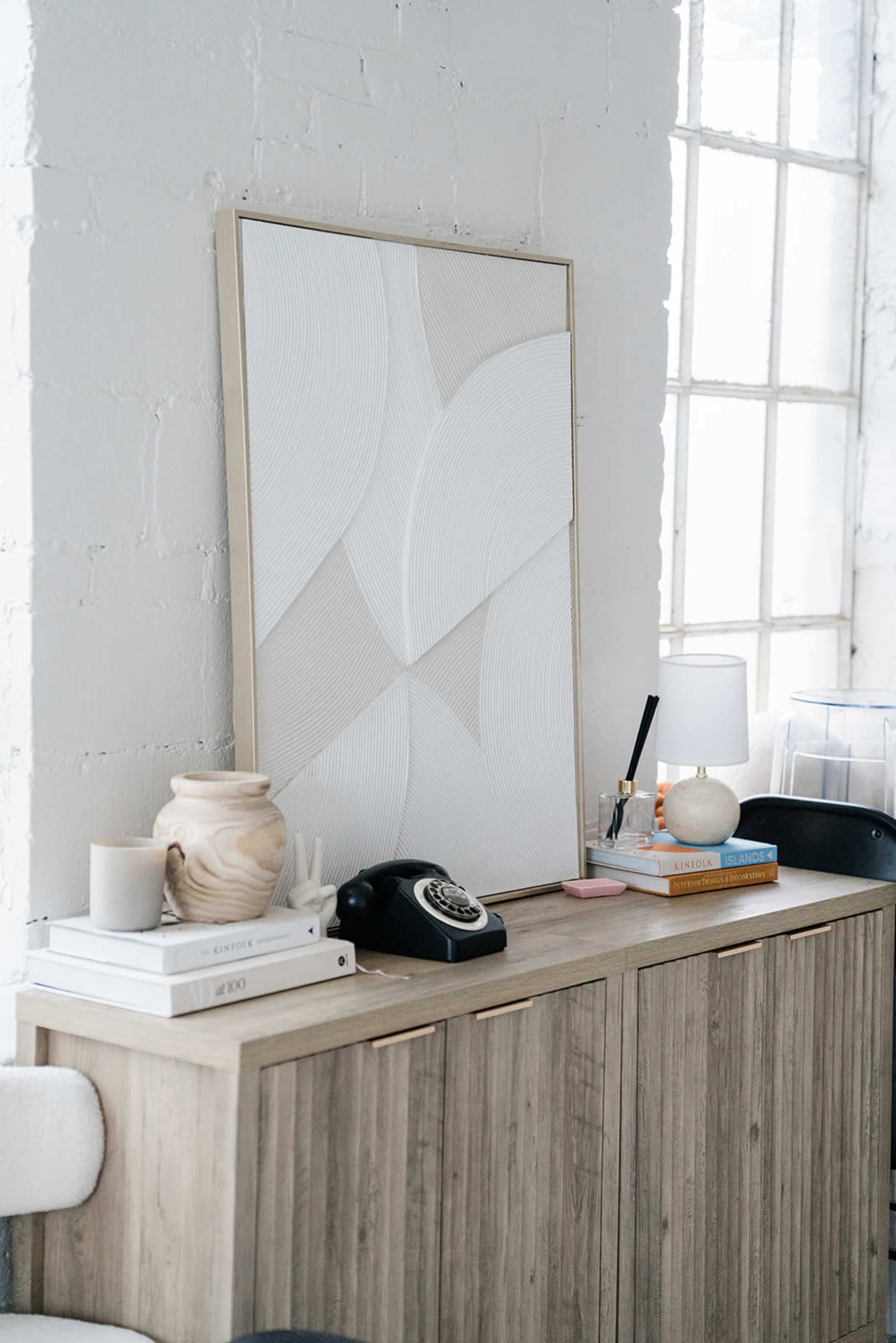 White Natural Light Aesthetic Photo Studio In Detroit, Detroit, MI ...