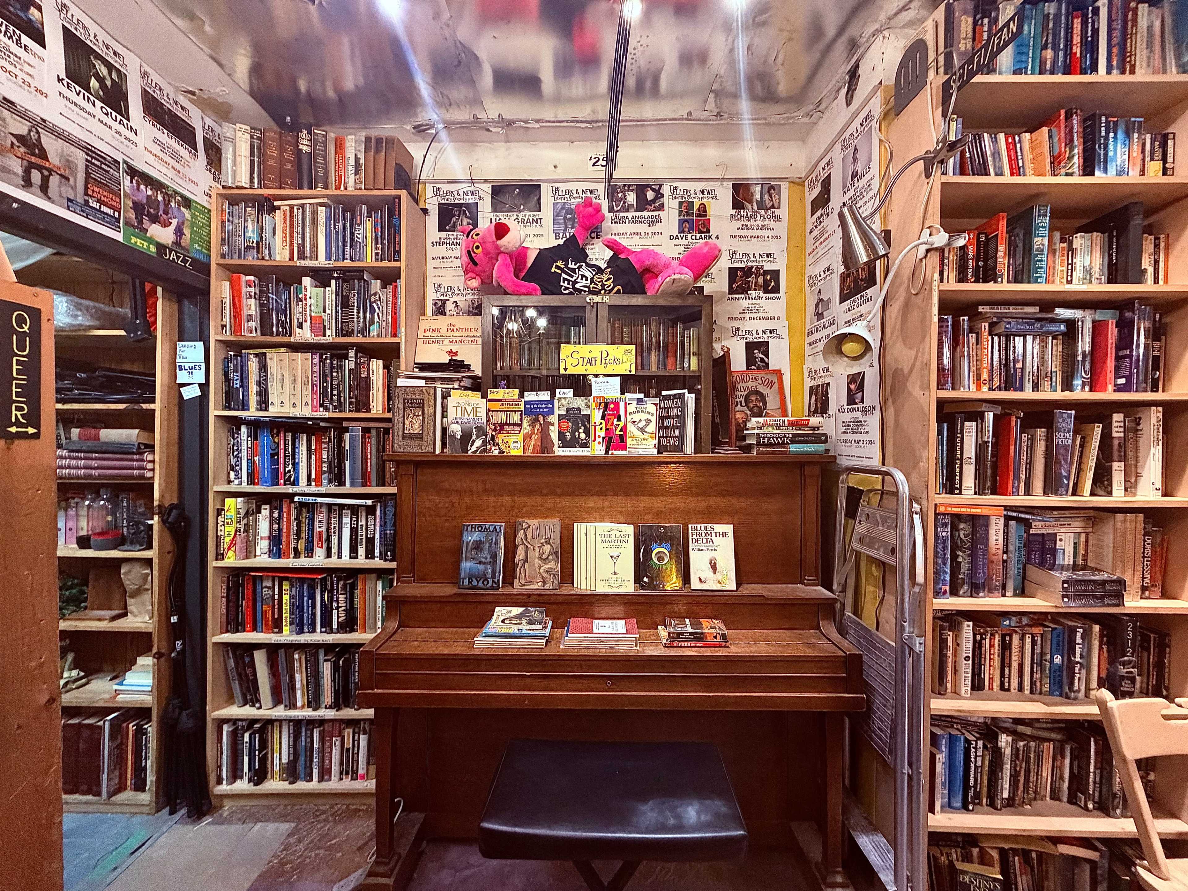 Sellers & Newel | Downtown Eclectic Bookstore, Toronto | Event | Peerspace