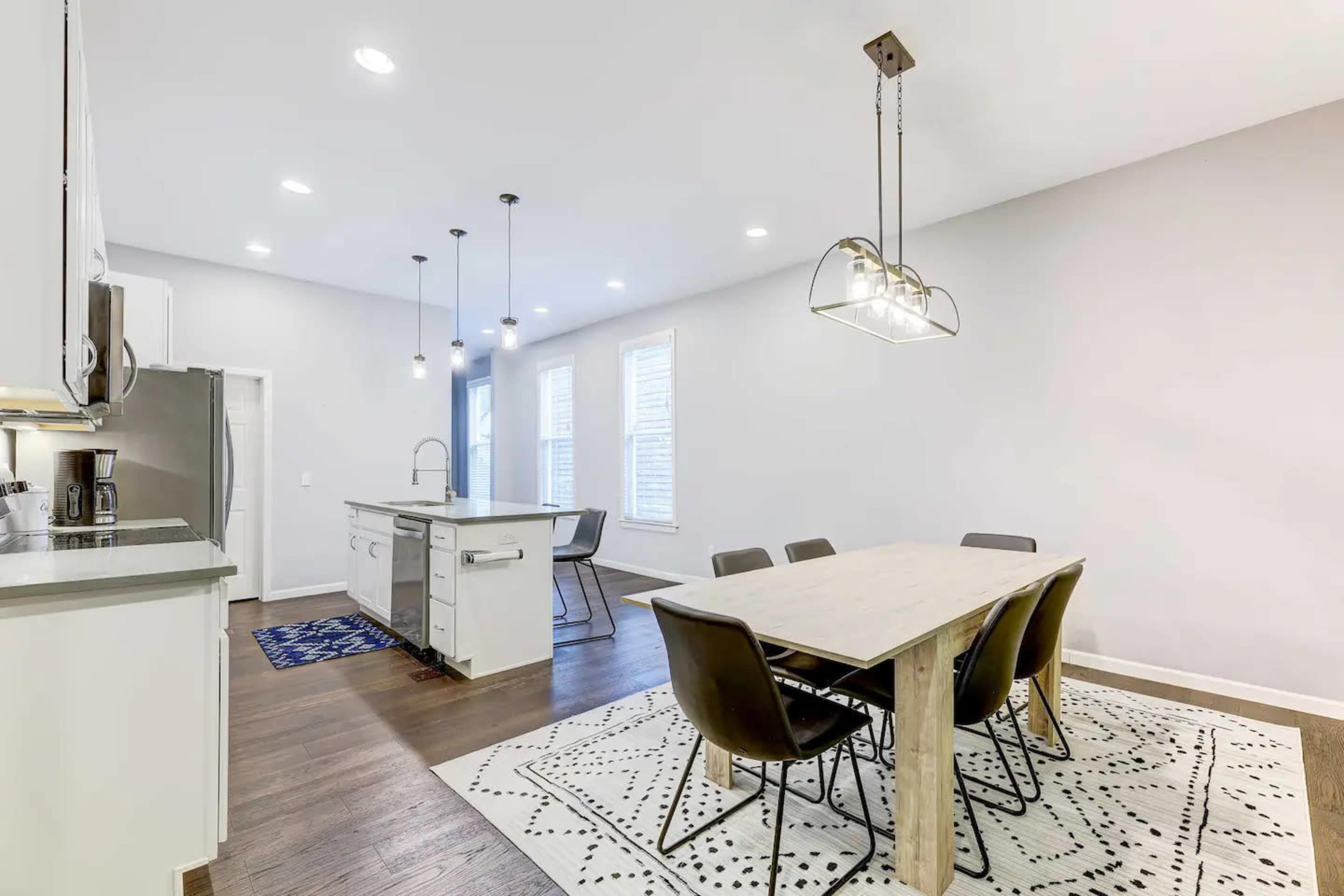 Modern spacious home!, Cincinnati, OH | Production | Peerspace