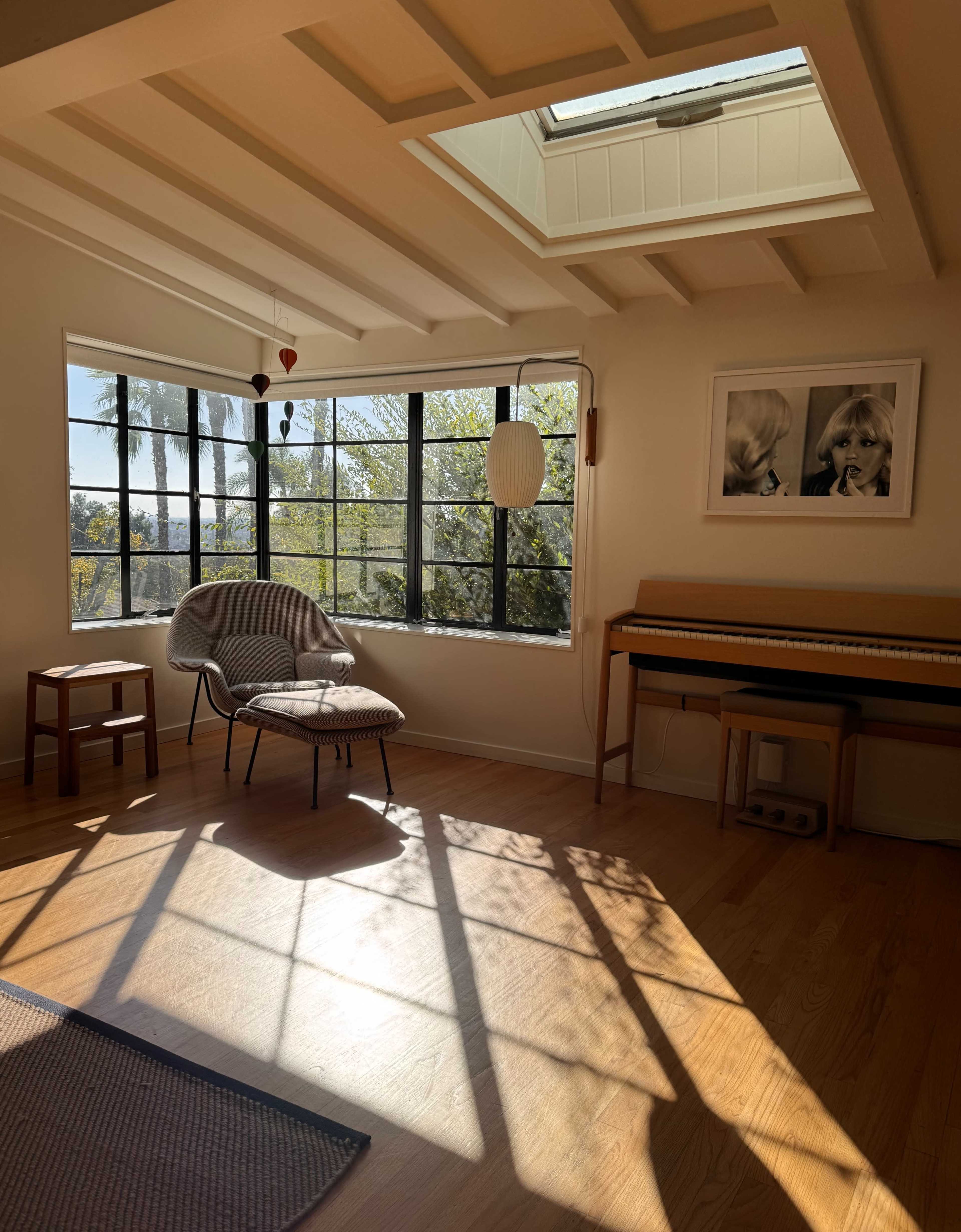 Norman Revival Silver Lake Home — 1927 Natural-Light Interiors, Courtyard Garden & Easy Load-In ...