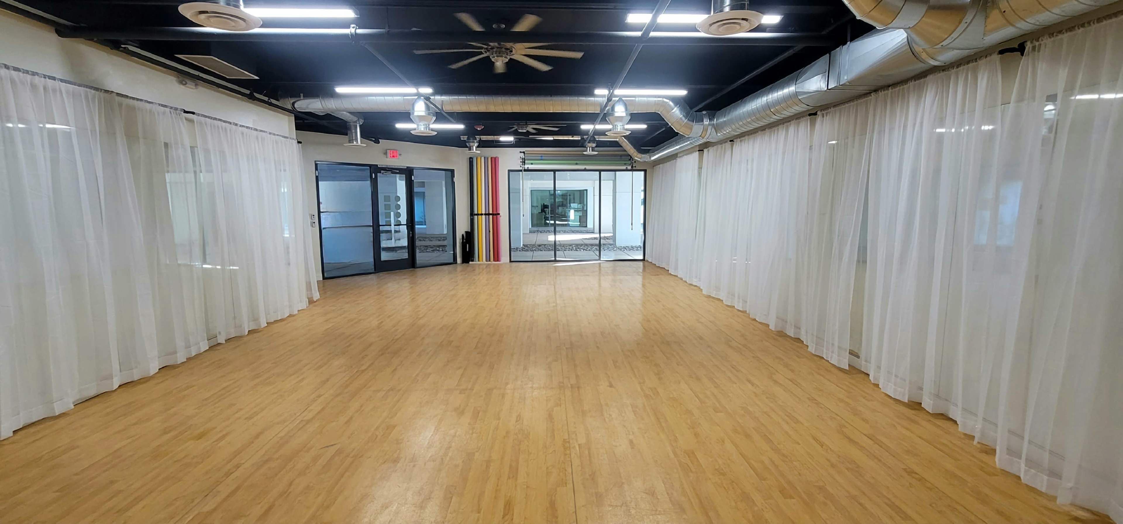 Scottsdale Arizona's Favorite Photography Studio, Scottsdale, AZ | Production | Peerspace