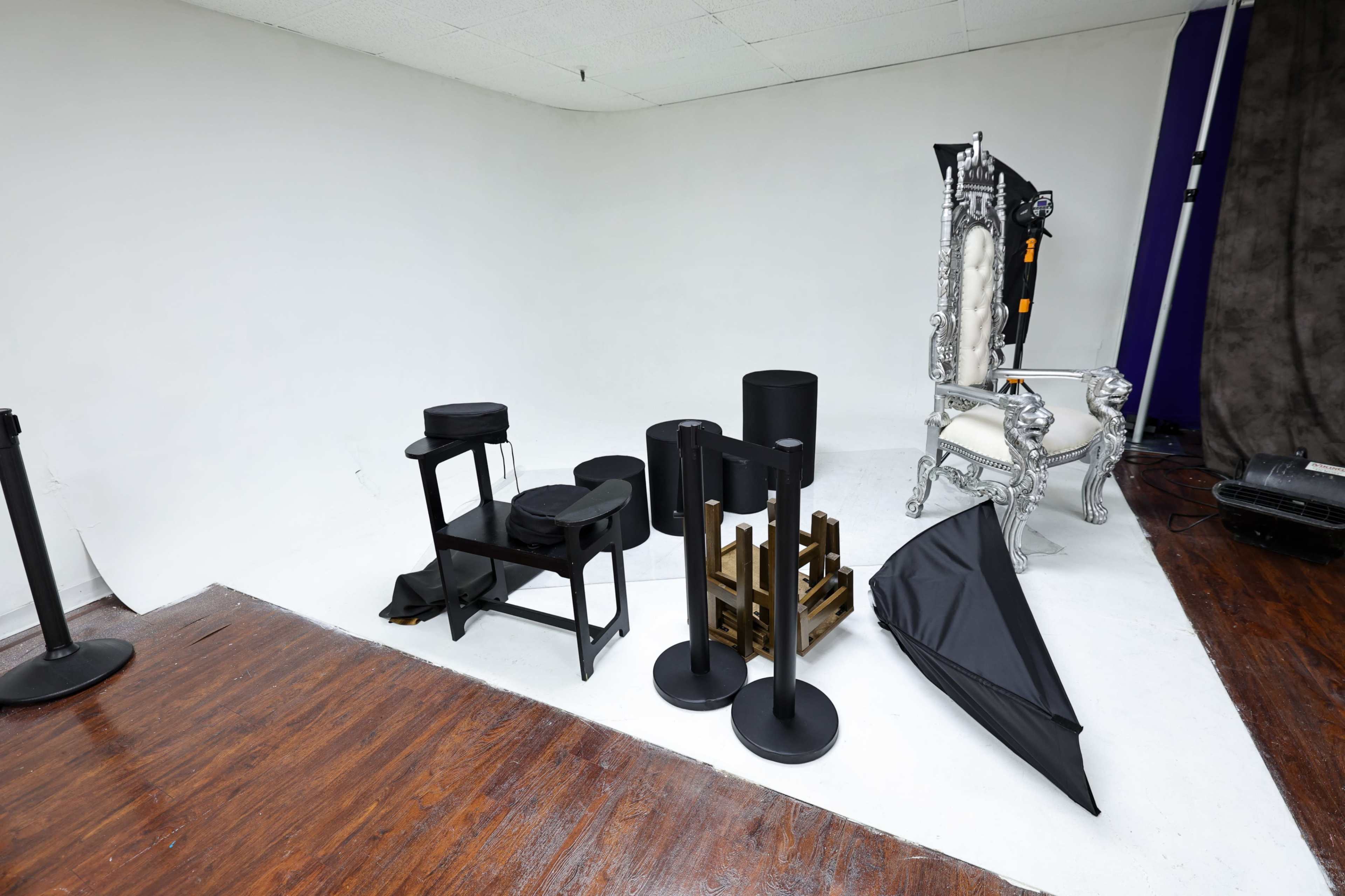 AJVIP | Every space, Photography Studio, Podcast Studio., Oakpark, MI | Production | Peerspace