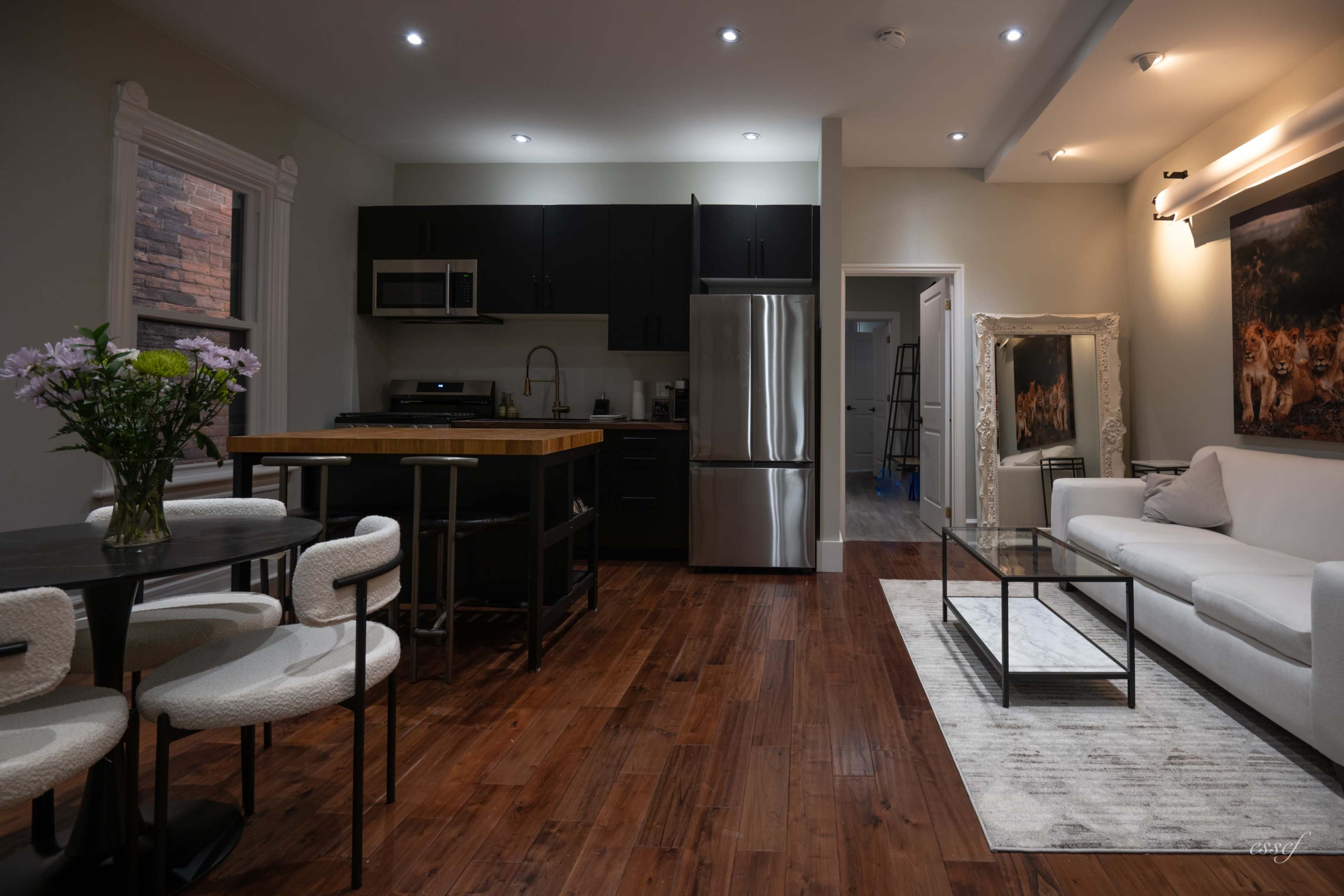 Beautiful Home/ Photo Studio, Toronto | Production | Peerspace