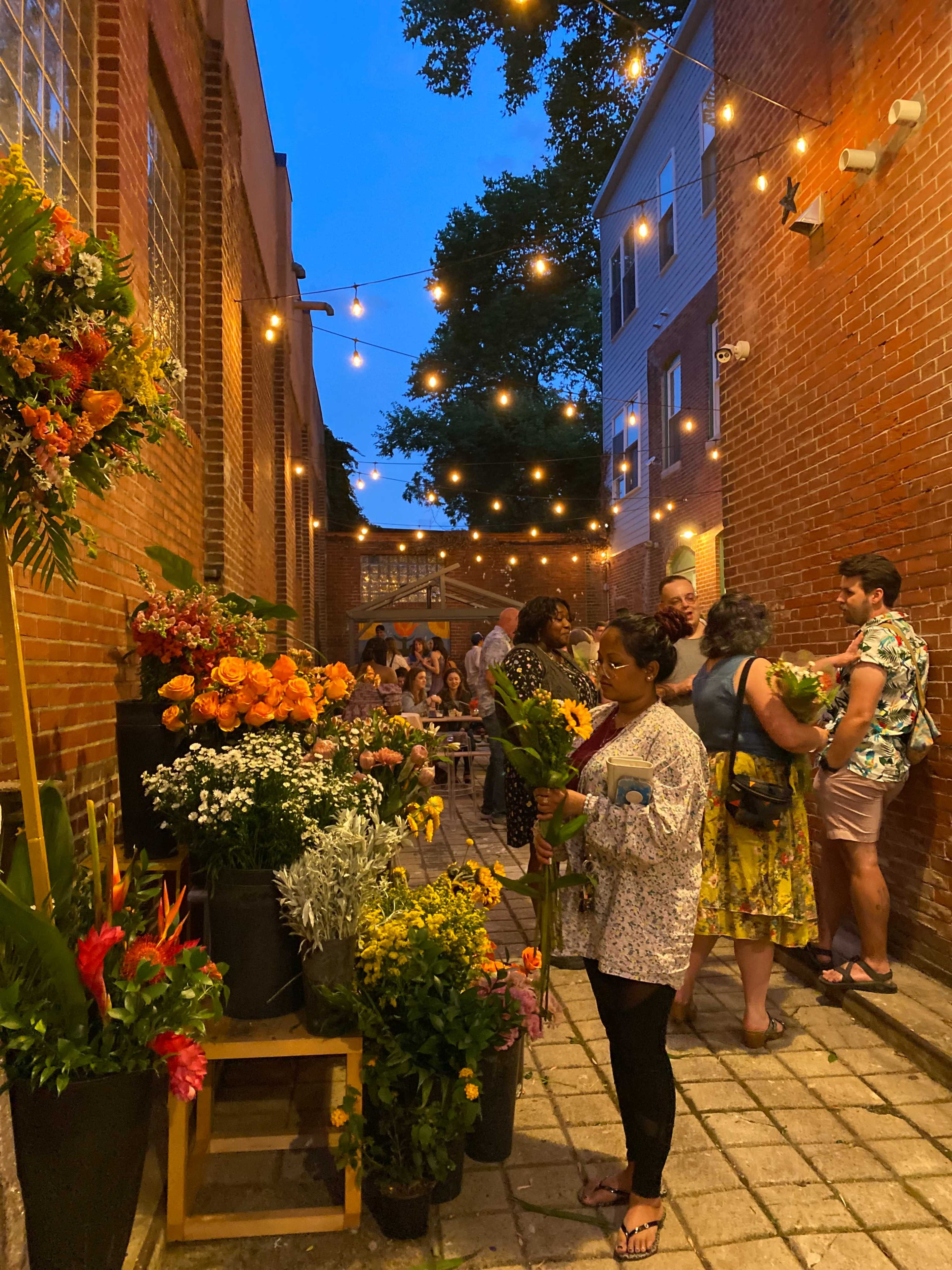 Outdoor Courtyard and Urban Oasis in Historic Germantown, Philadelphia ...
