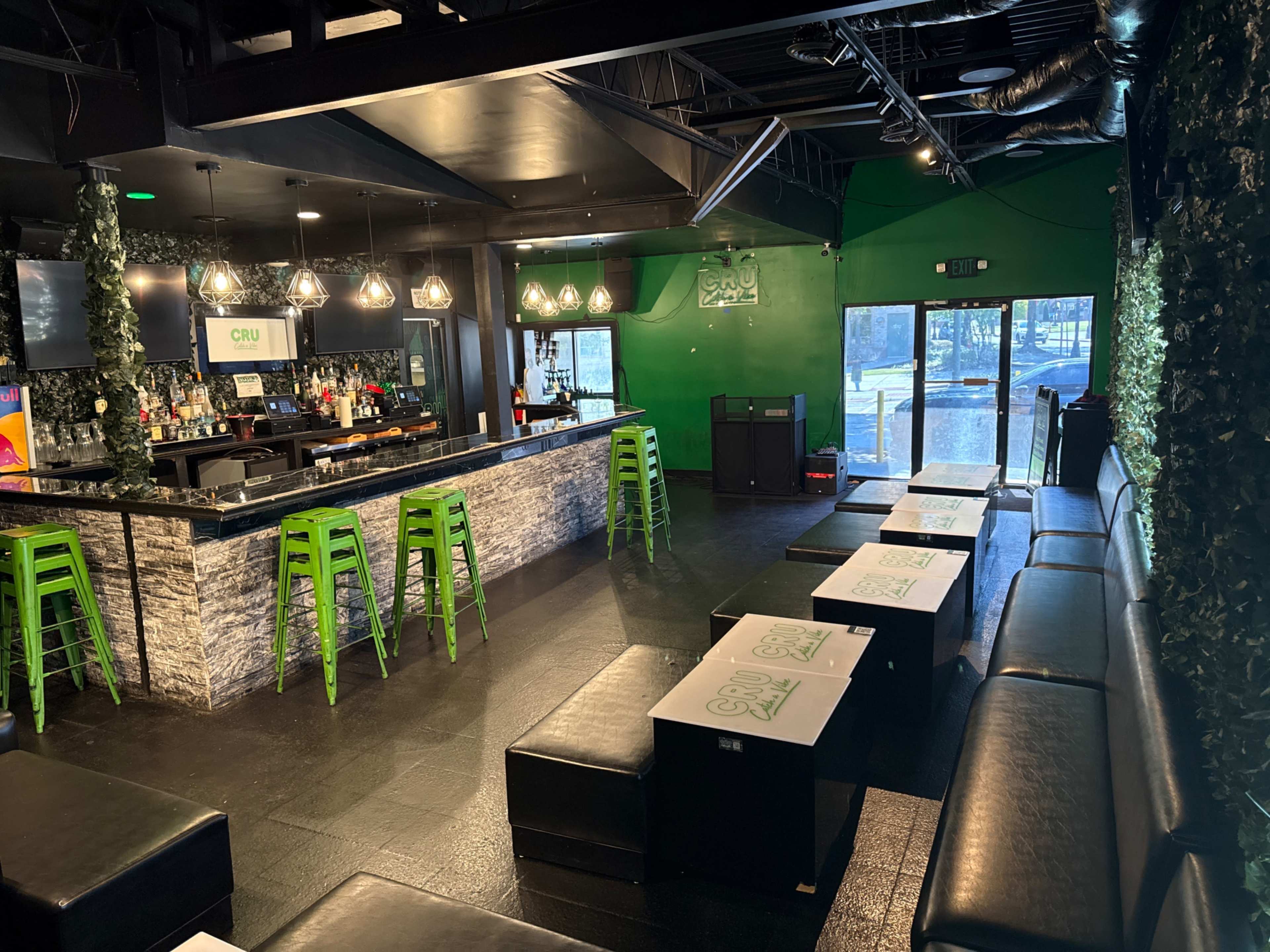 Cru East Atlanta Village | Vibe & Dine: Hosting Events in Our Trendy ...