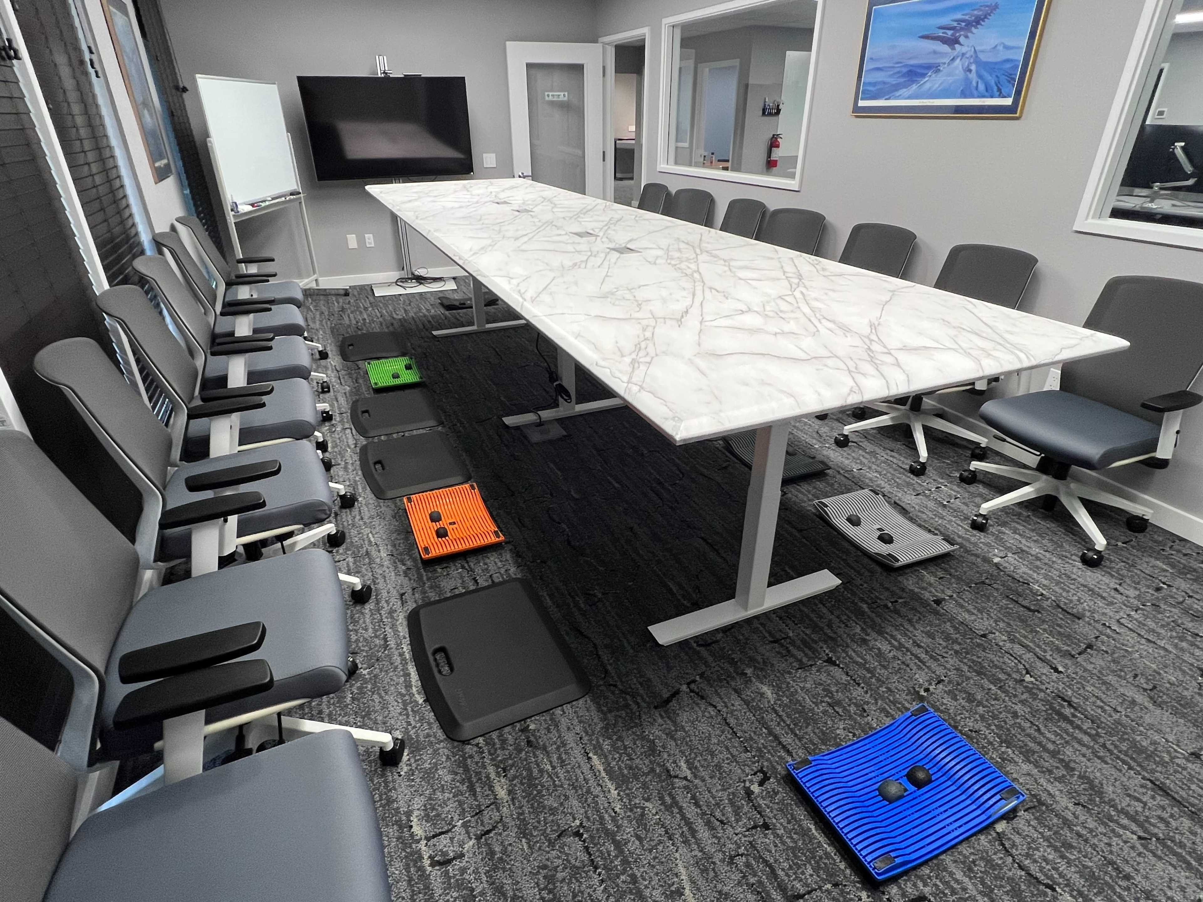 Boardroom with Sit-Stand Conference Table and Hybrid Capable, Bellevue ...