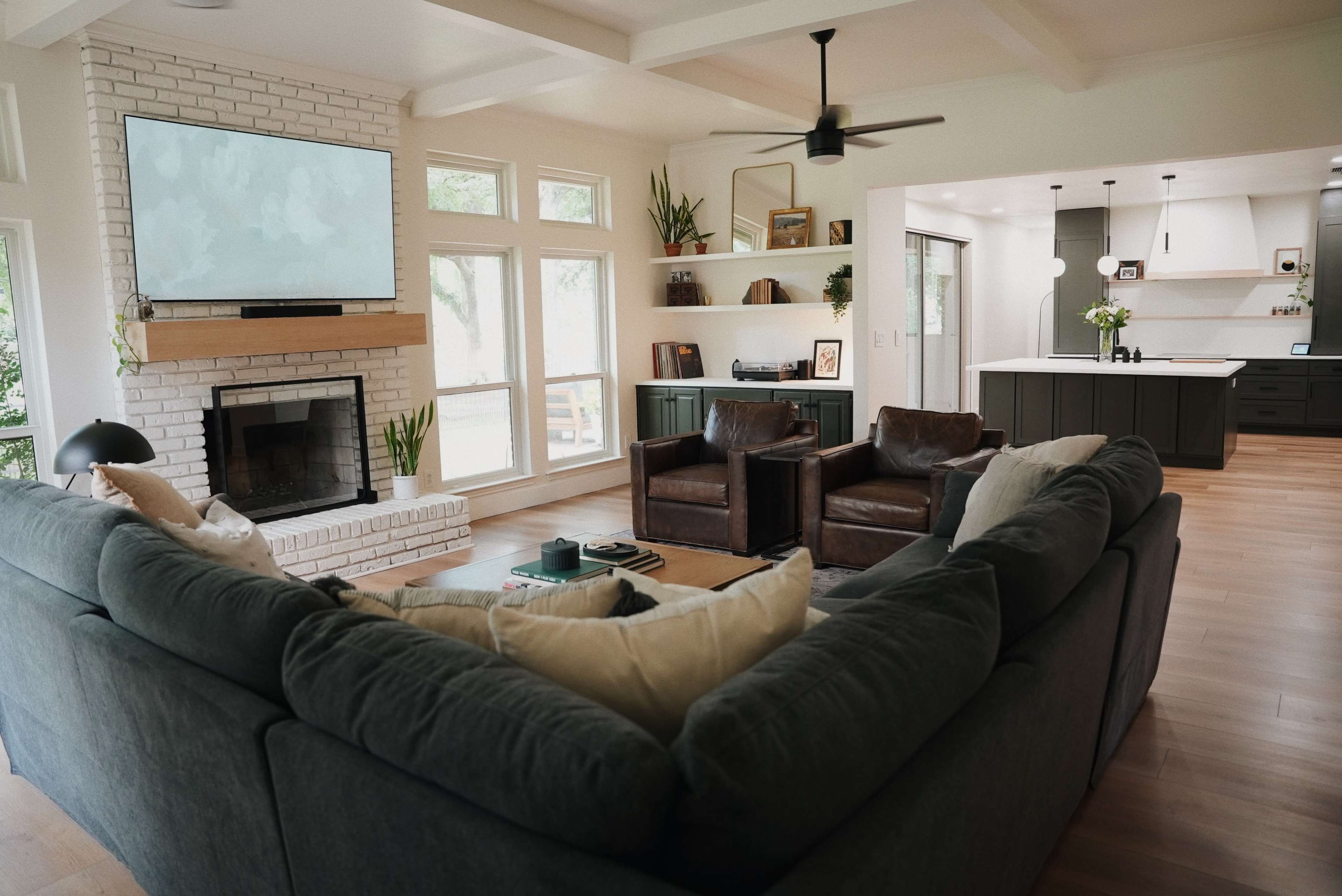 Weaver Clubhouse | Natural Light Production House On Golf Course ...