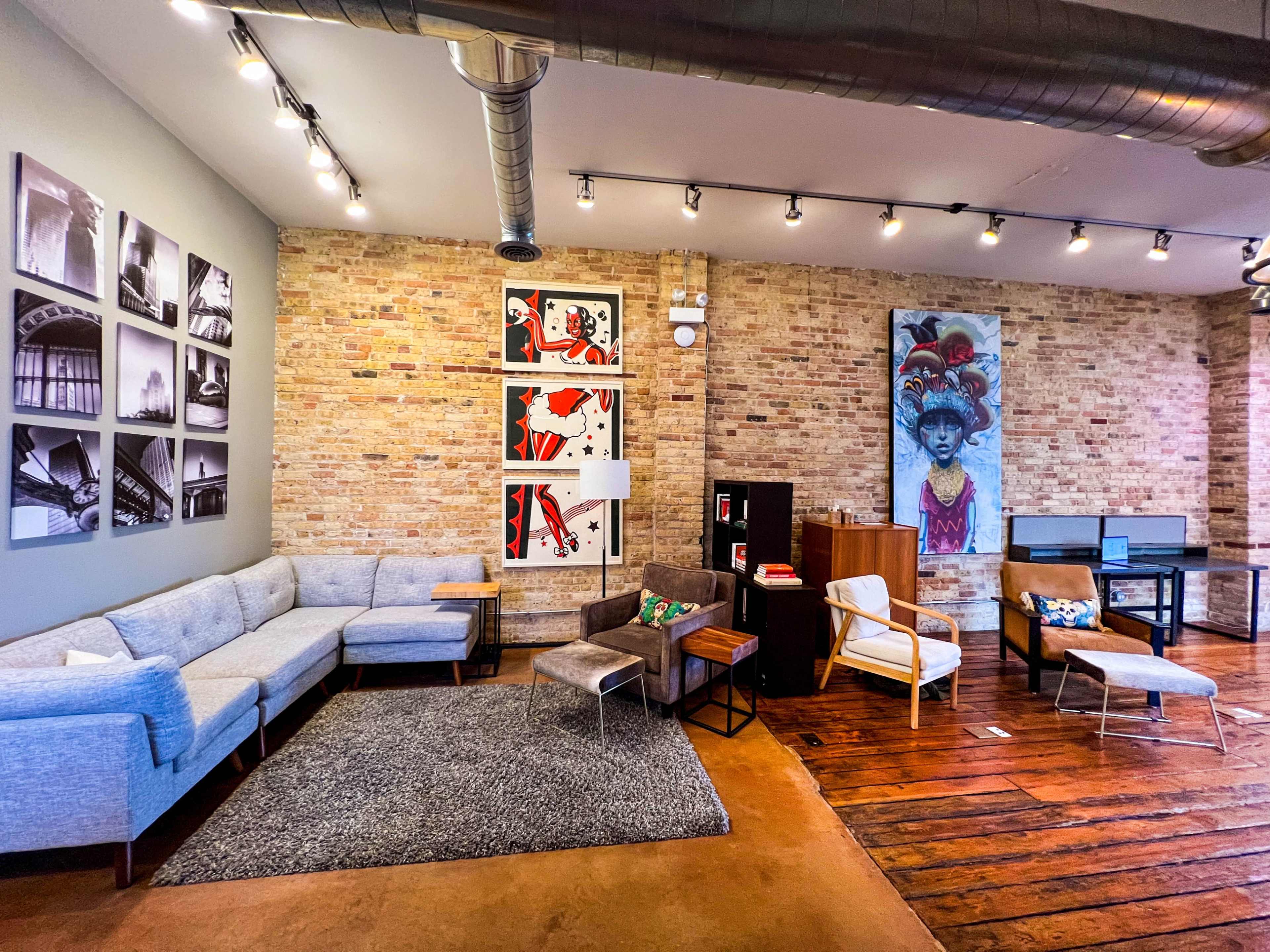 Art-Filled, Vintage Wicker Park Bucktown Venue, Chicago, IL | Off-Site ...