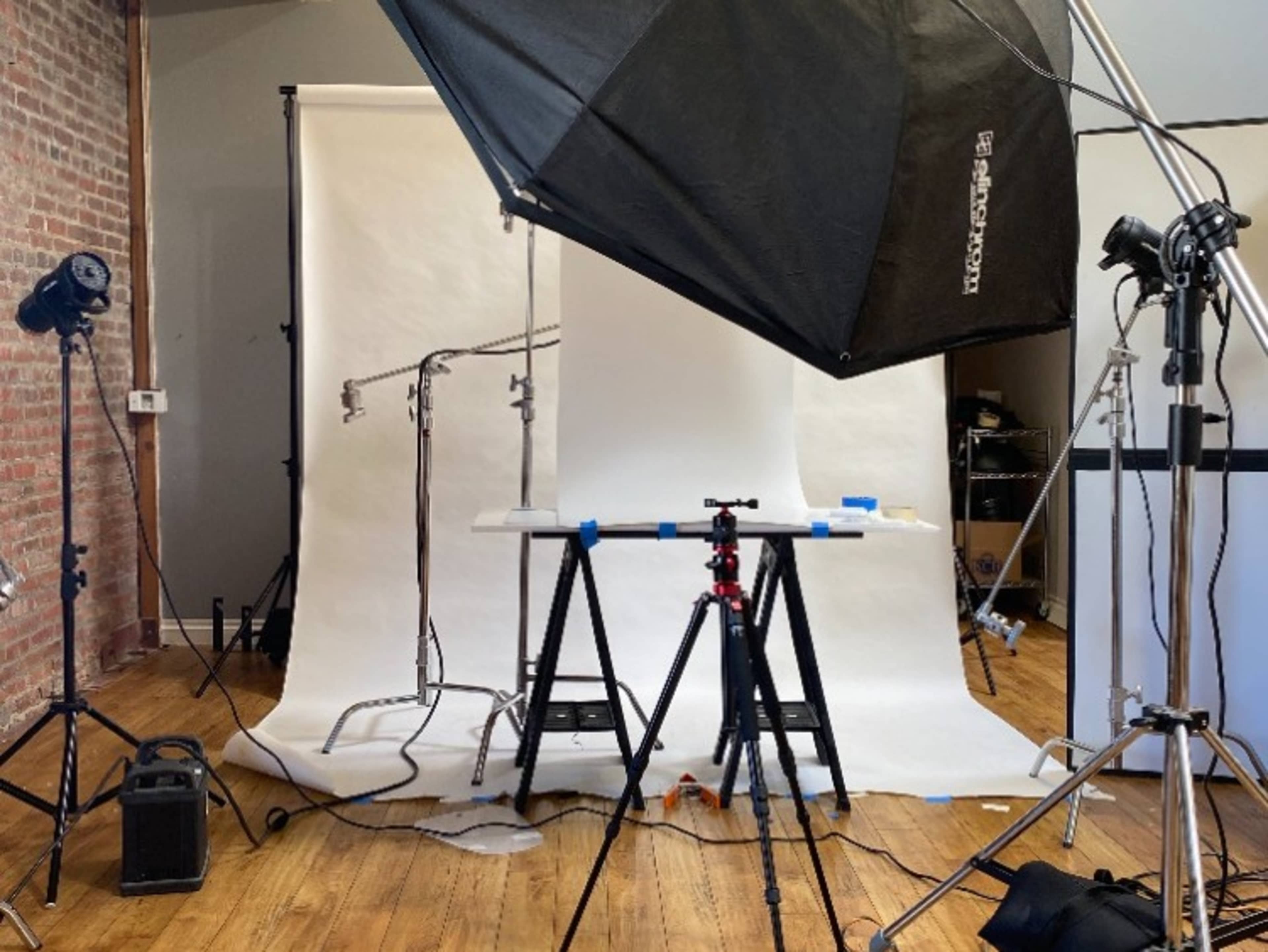 Downtown exposed brick wall Multi - set photo studio, Los Angeles, CA ...