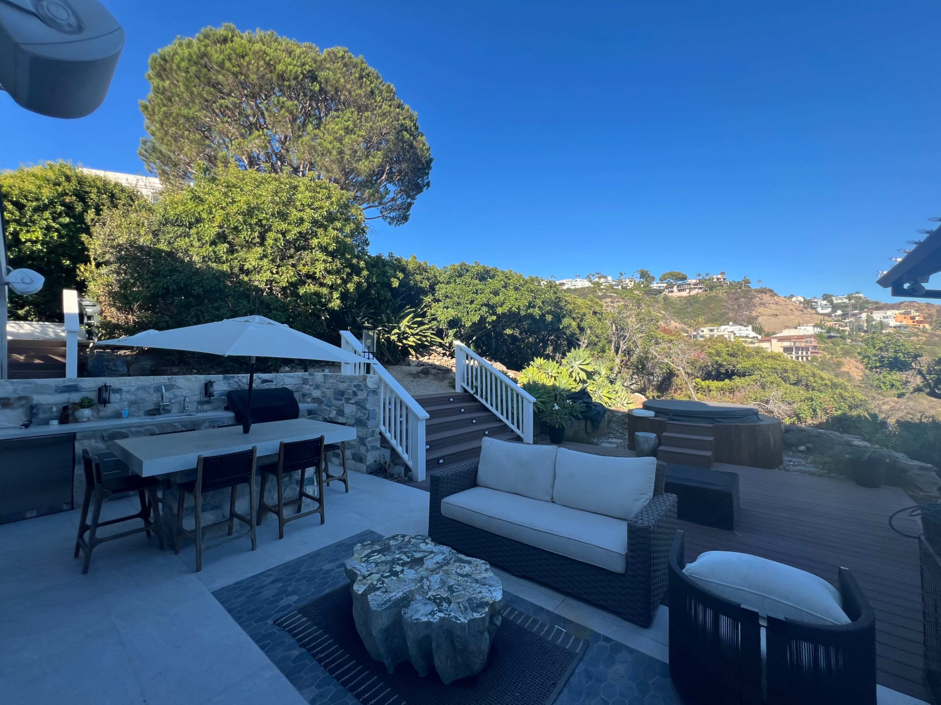Quintessential Beach House with Panoramic Ocean Views, Laguna Beach, CA ...