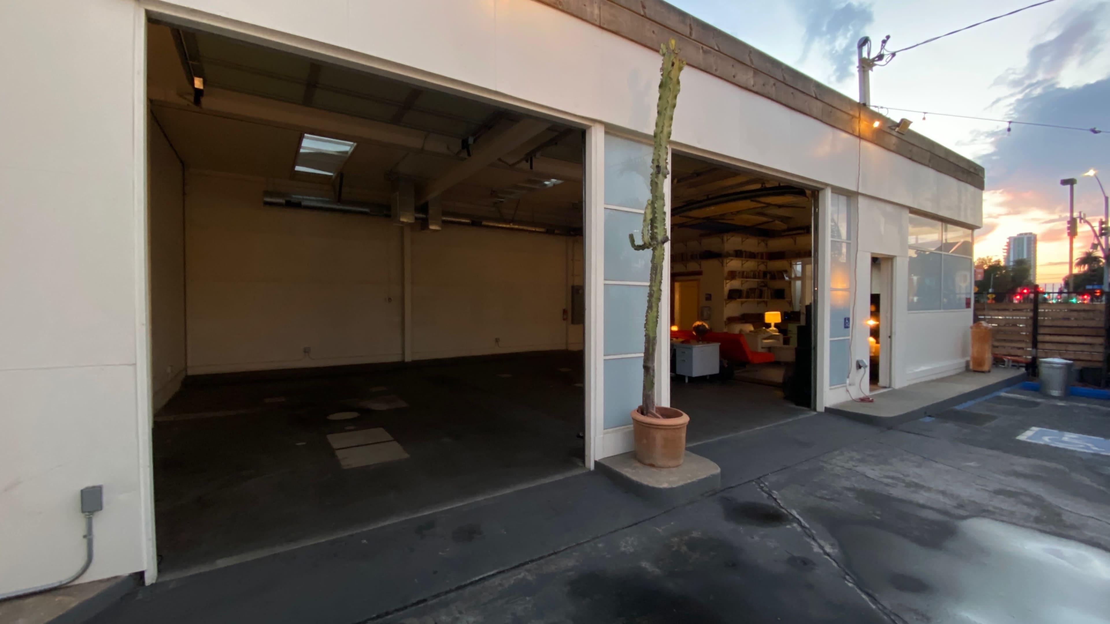 "THE SHOP " Renovated Mid Century Urban Auto Shop, Long Beach, CA ...