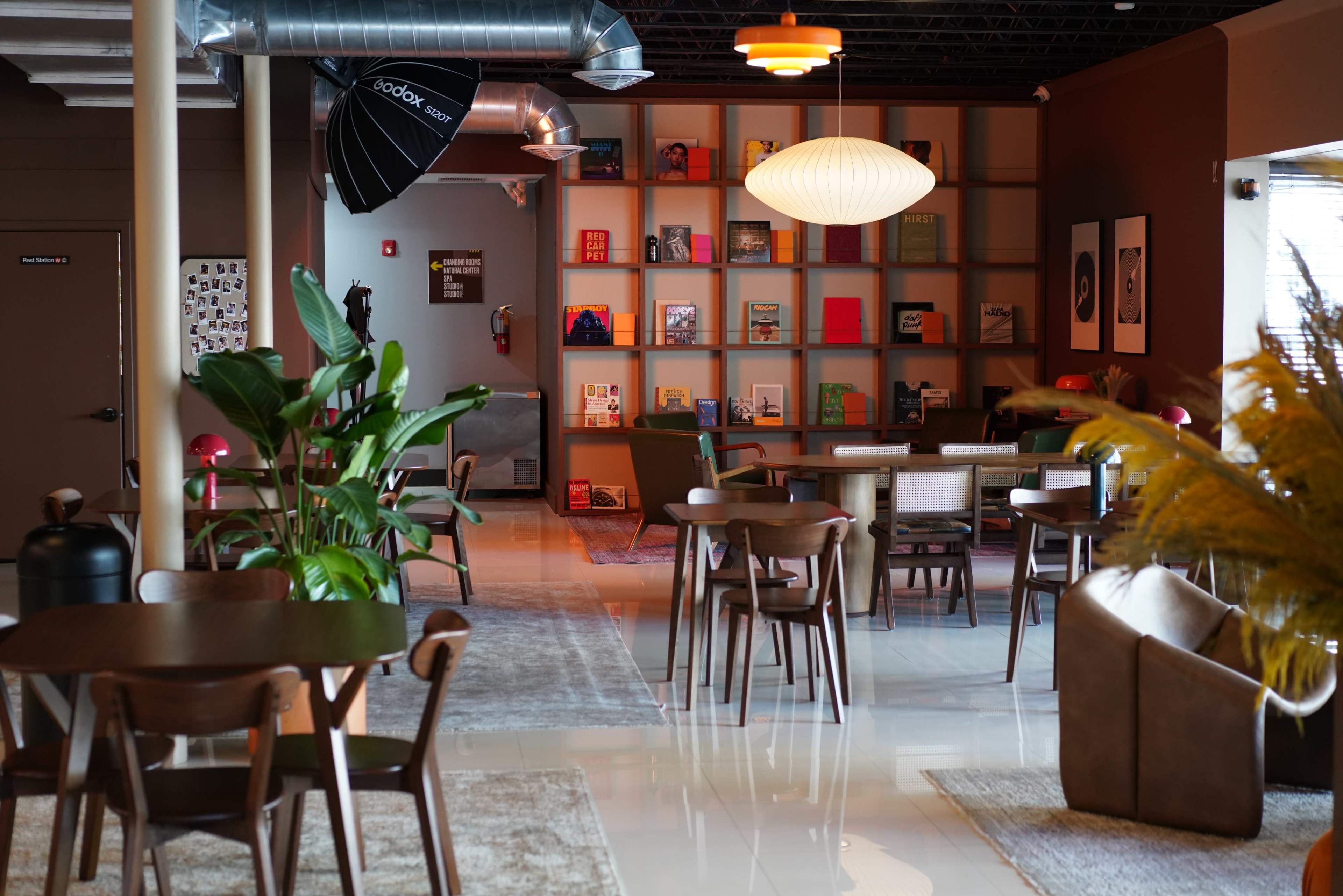 Studio24 | Stylish Mid-Century Lounge Studio in Edgewater", Miami, FL ...