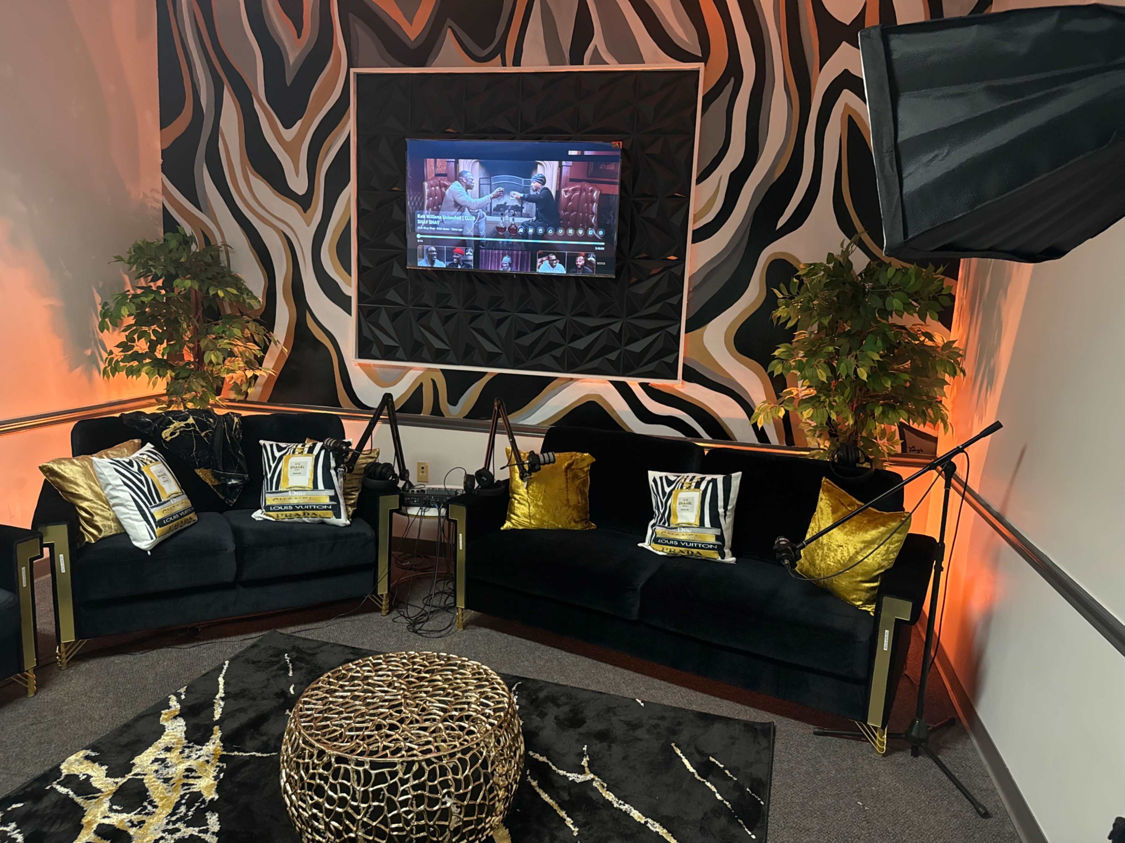 POD cast space Atlanta, Atlanta, GA | Production | Peerspace