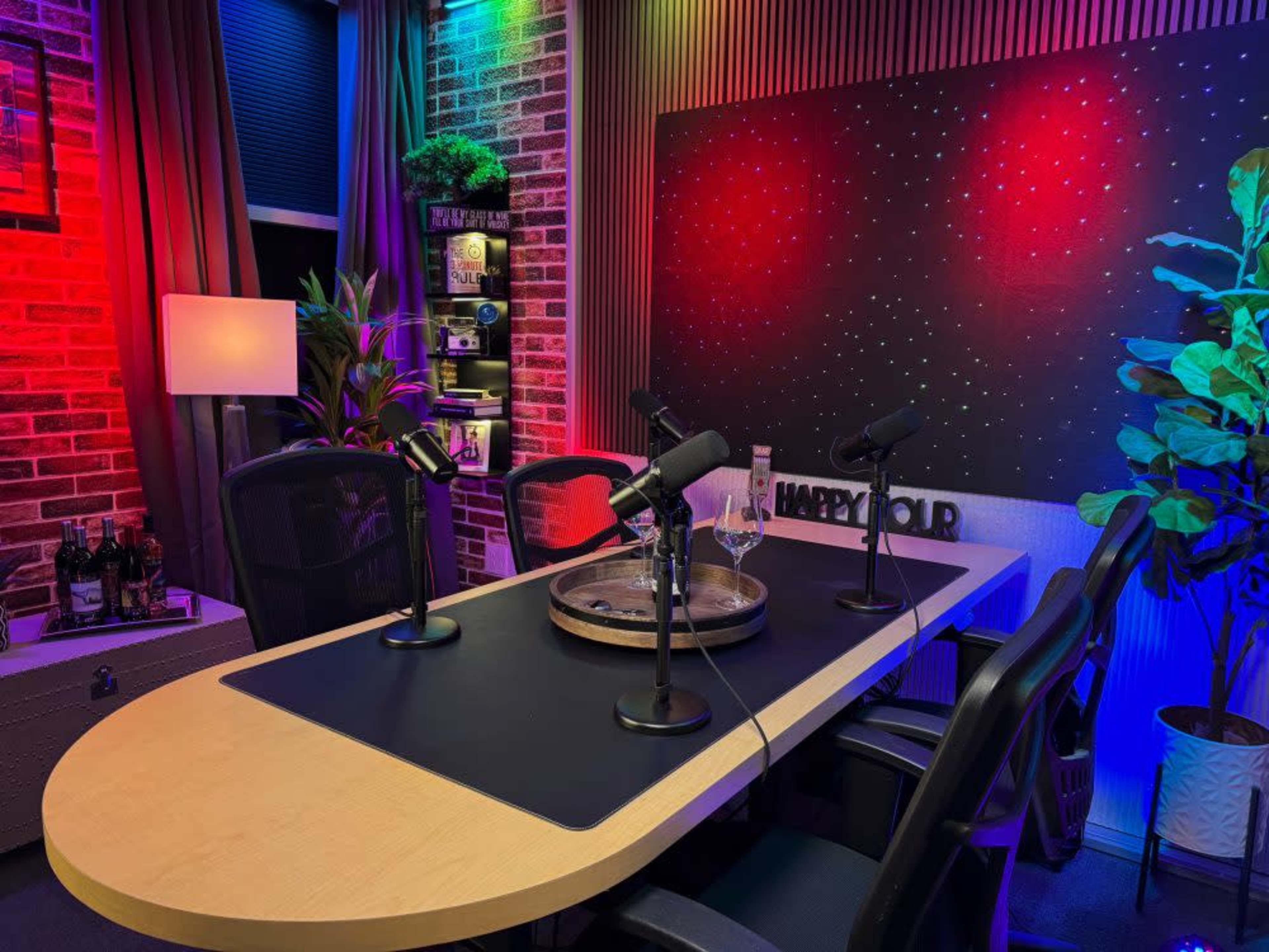 RecordingWorks | Trendy studio for podcast recording, Irvine, CA ...