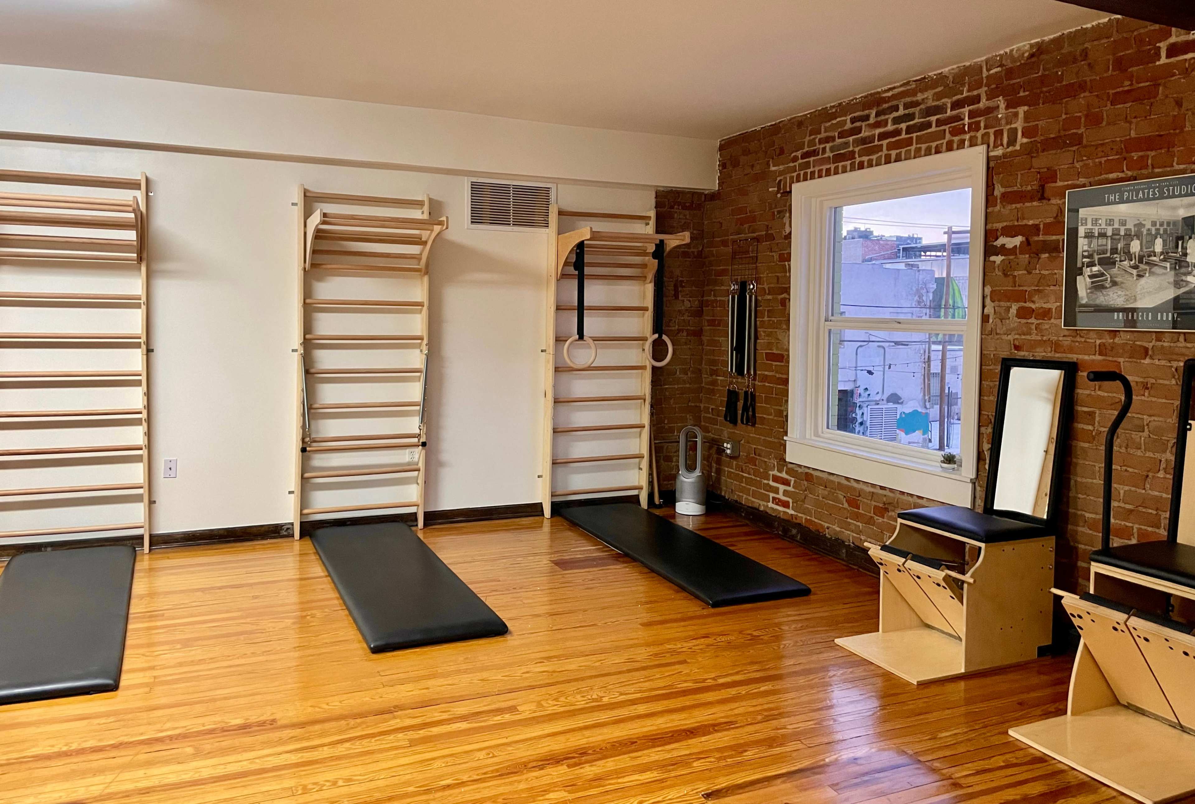 Beautiful and quiet Pilates studio (and yoga studio) available for rent ...