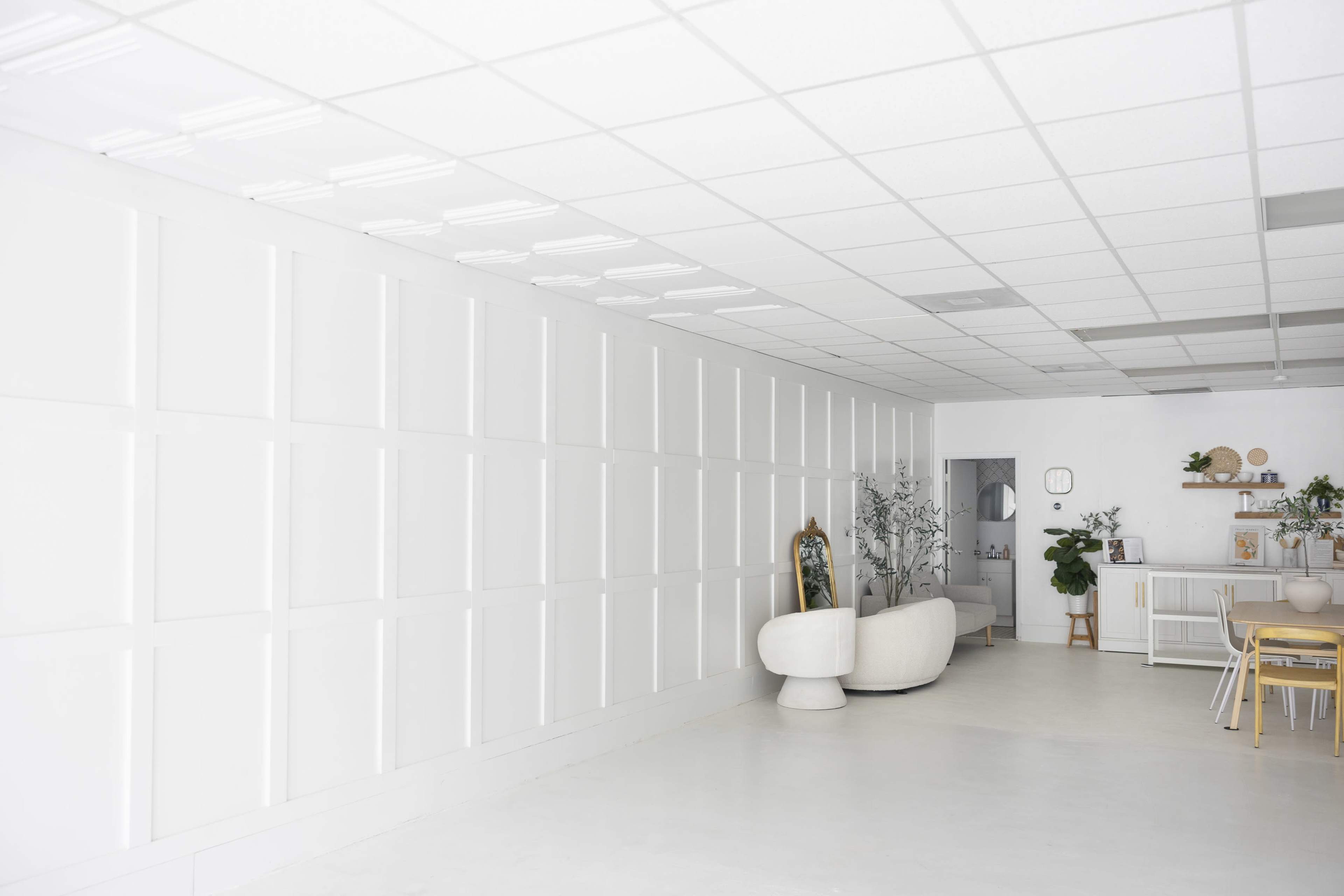 Natural light photography and event studio space minutes from downtown ...