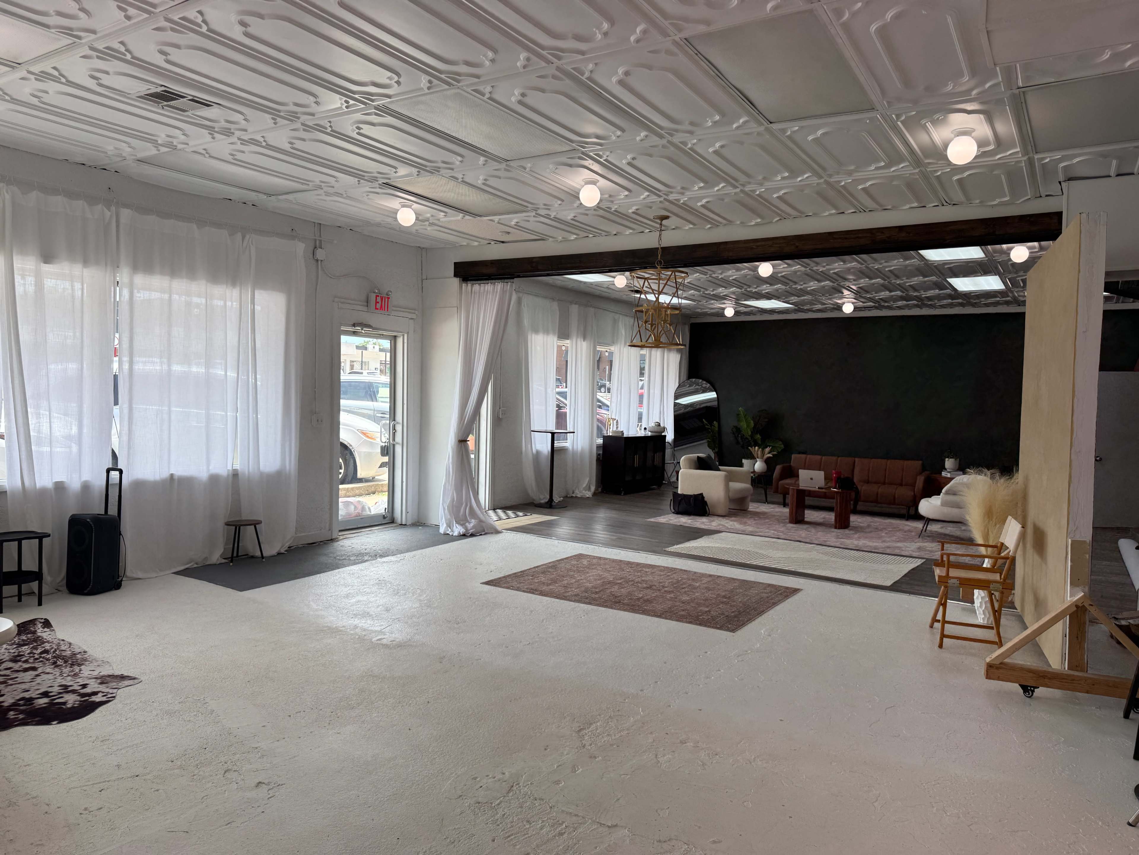 Noah Social Studio - Broken Arrow | Modern Broken Arrow Studio with ...