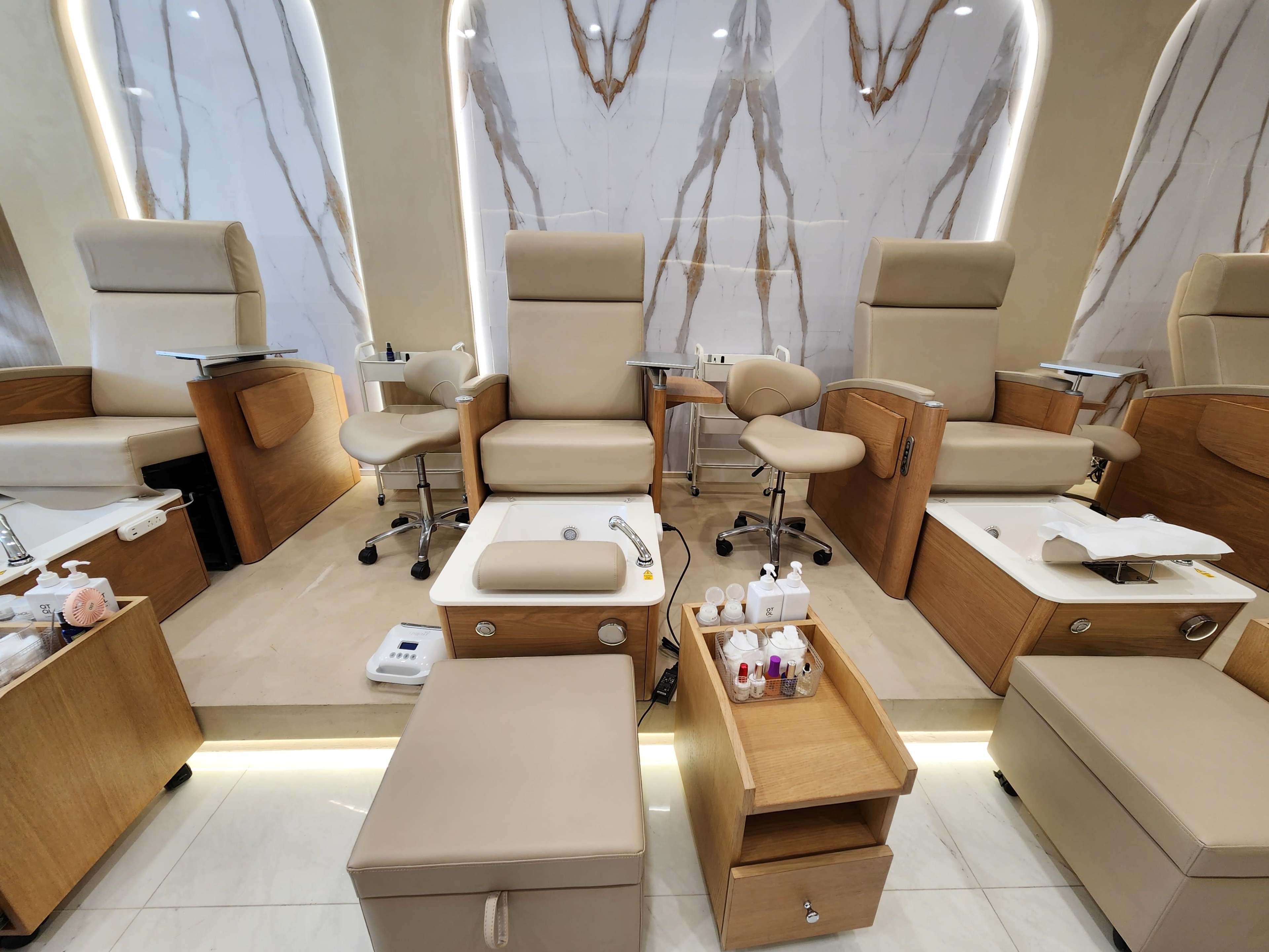 Luxury nail salon in Beverly Hills, Beverly Hills, CA | Off-Site ...