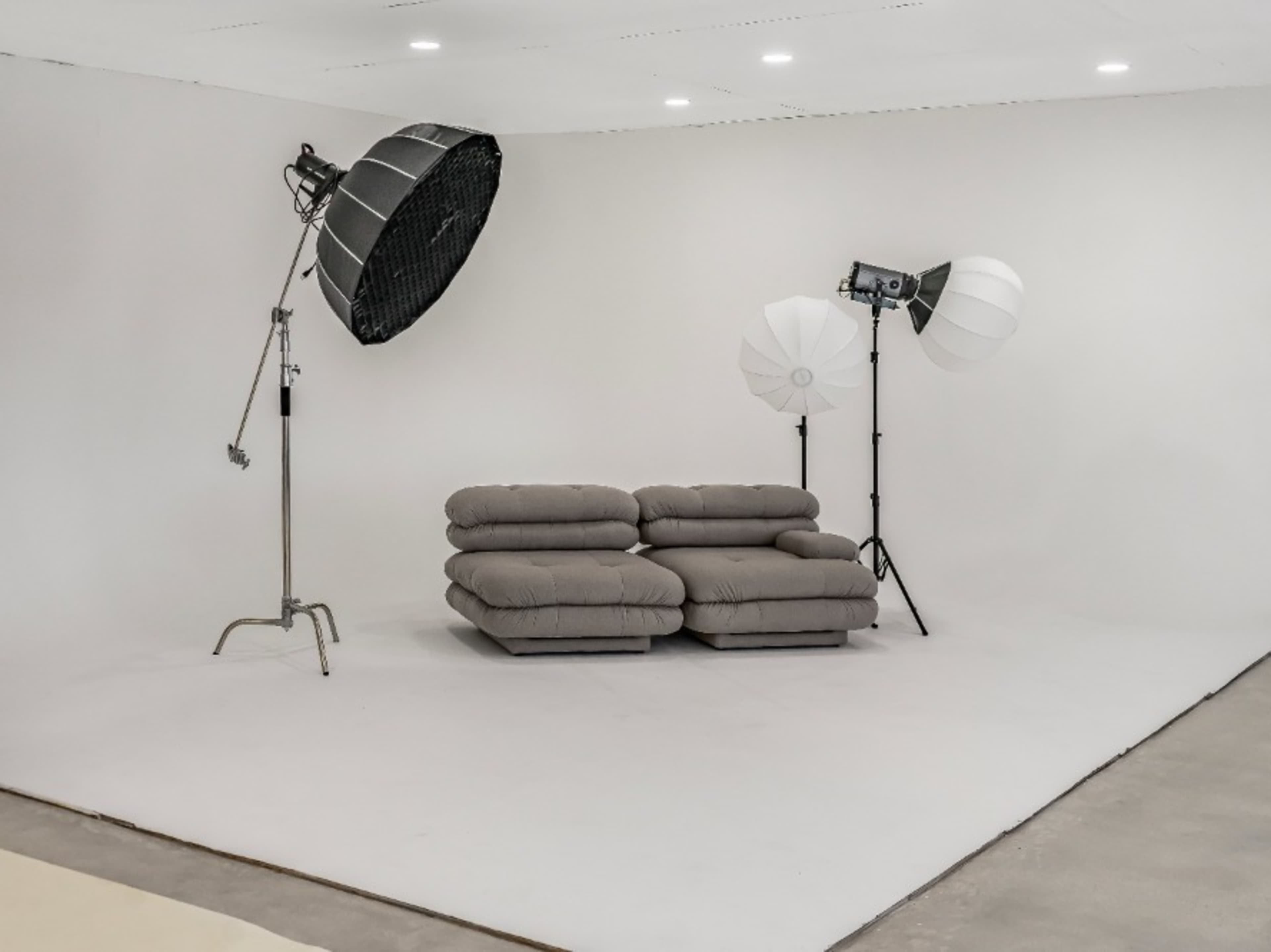 Creative Canvas Photo Studio Miami | 3,000 sq ft Studio With Multi-Sets ...