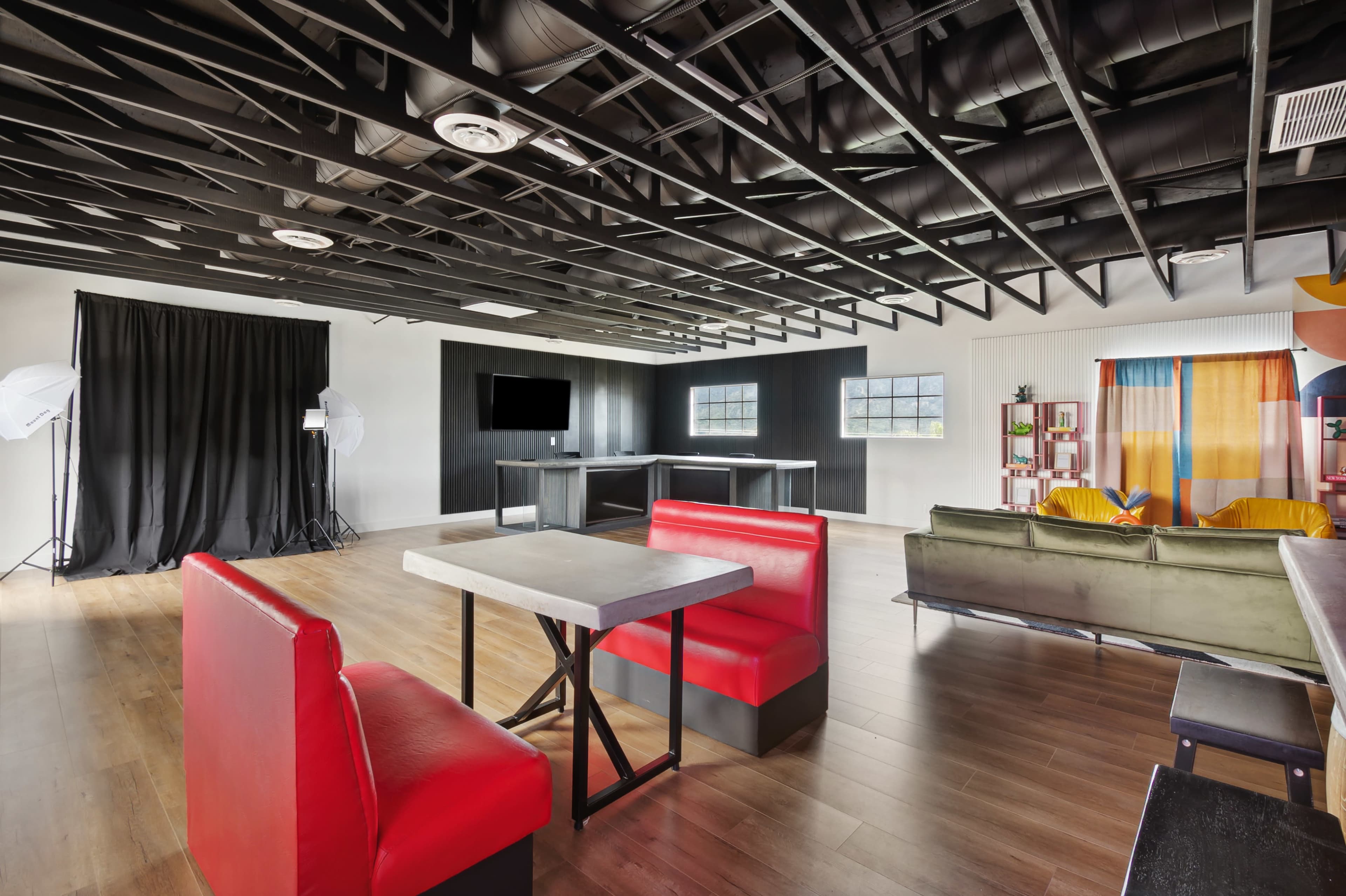Creative Office & Studio Space with Rooftop Patio – Film & Photo Ready ...