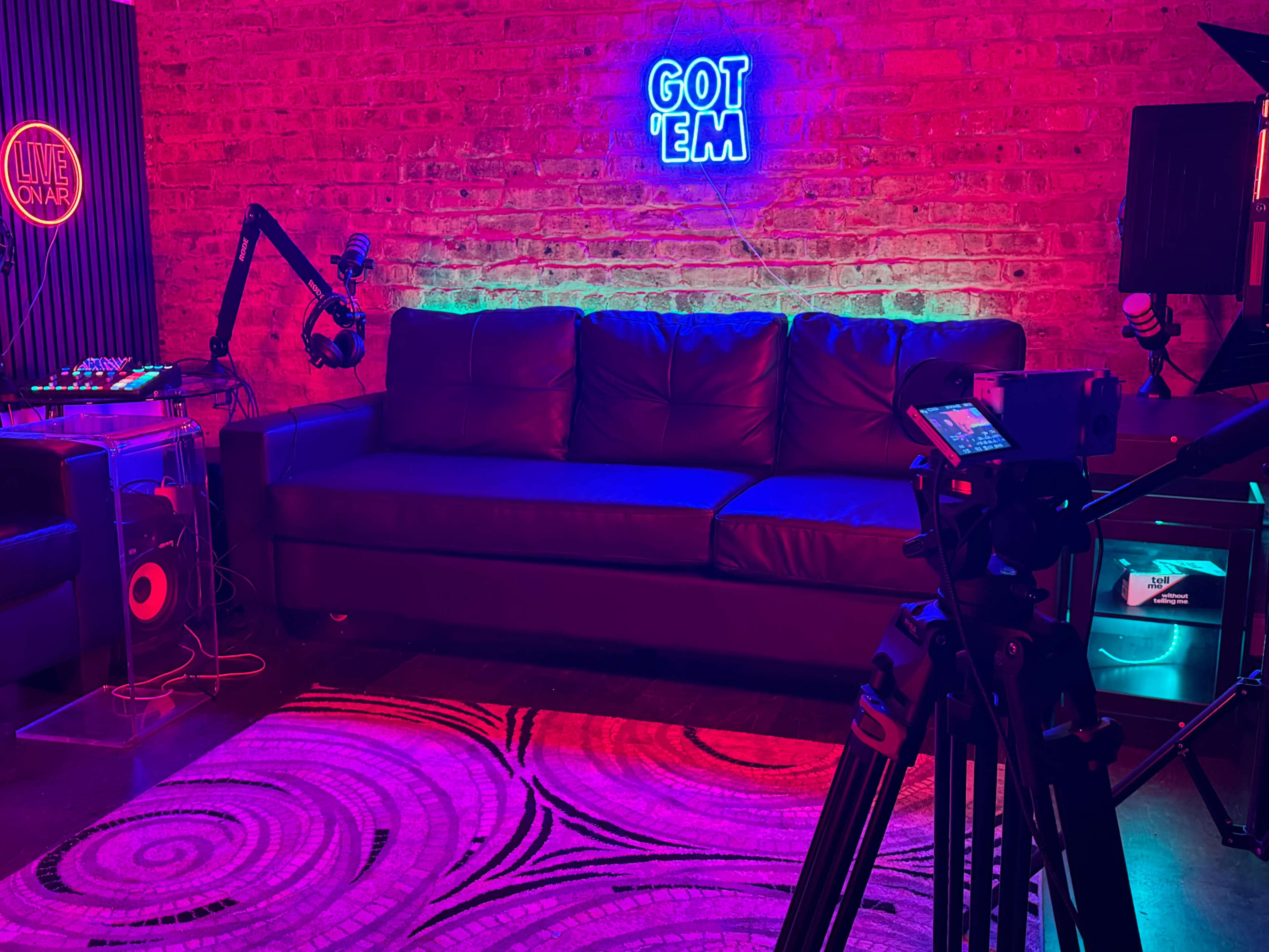 16ShotEm Studios | Industry Quality Led Lit Podcast/ Streaming Studio ...