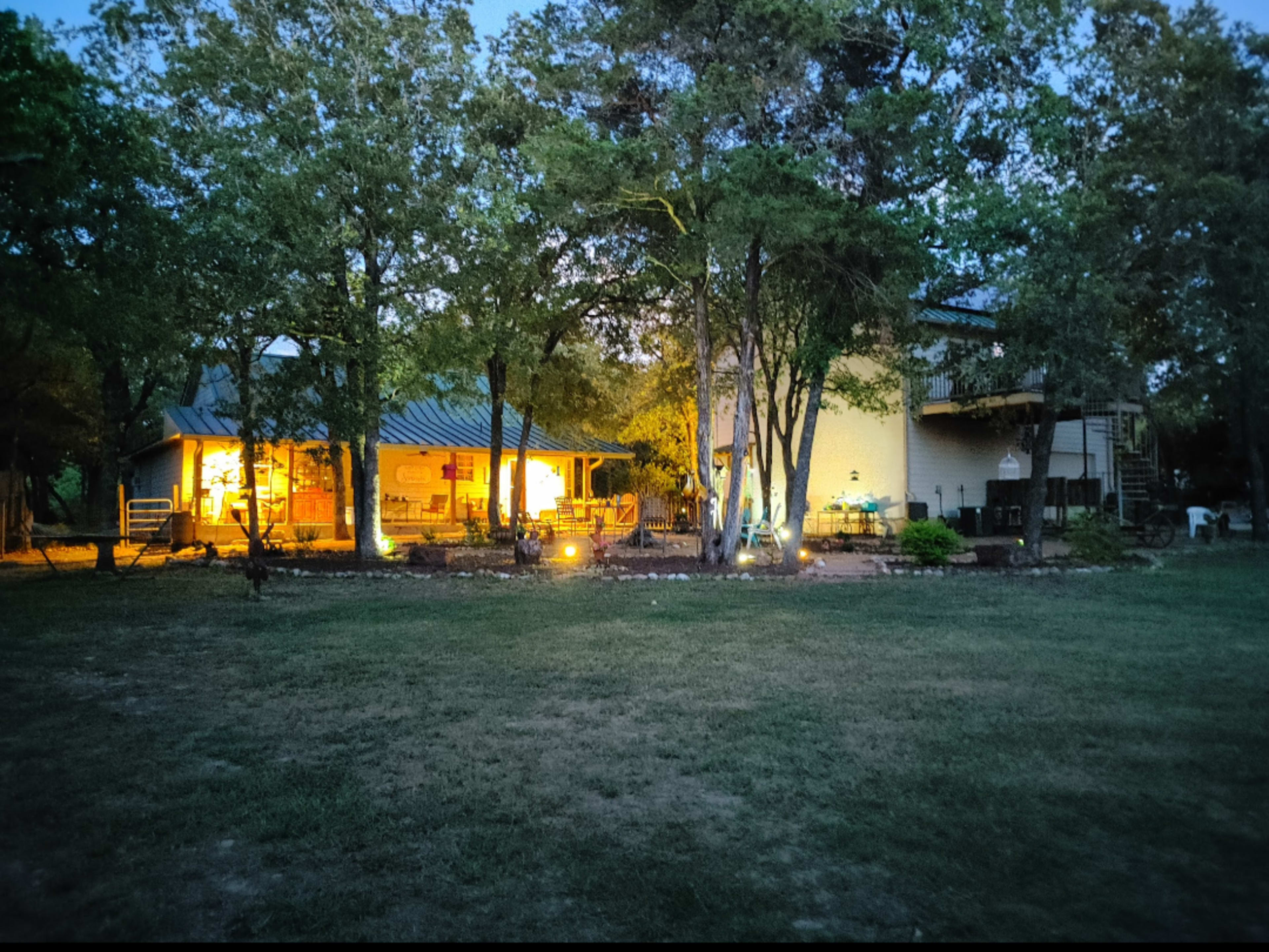 Quaint Backyard Micro-Wedding Space with Honeymoon Suite, Bastrop, TX ...