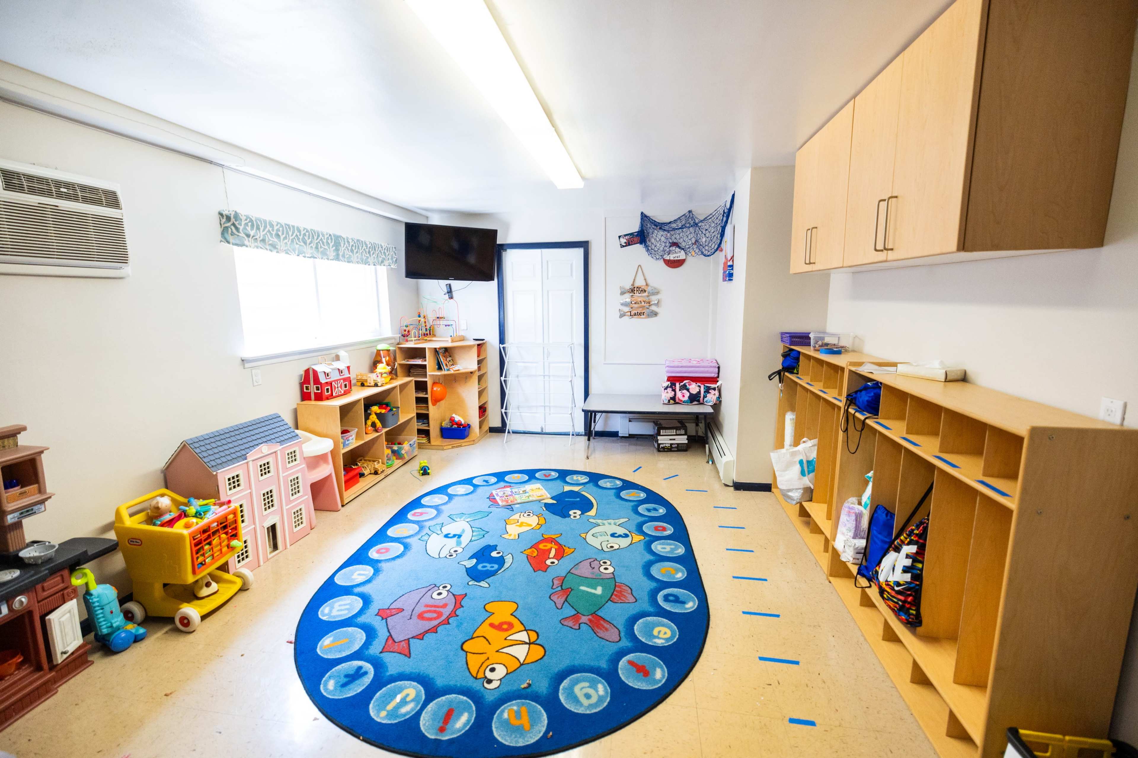 Colorful Classroom Perfect for Small Groups, East Rockaway, NY ...