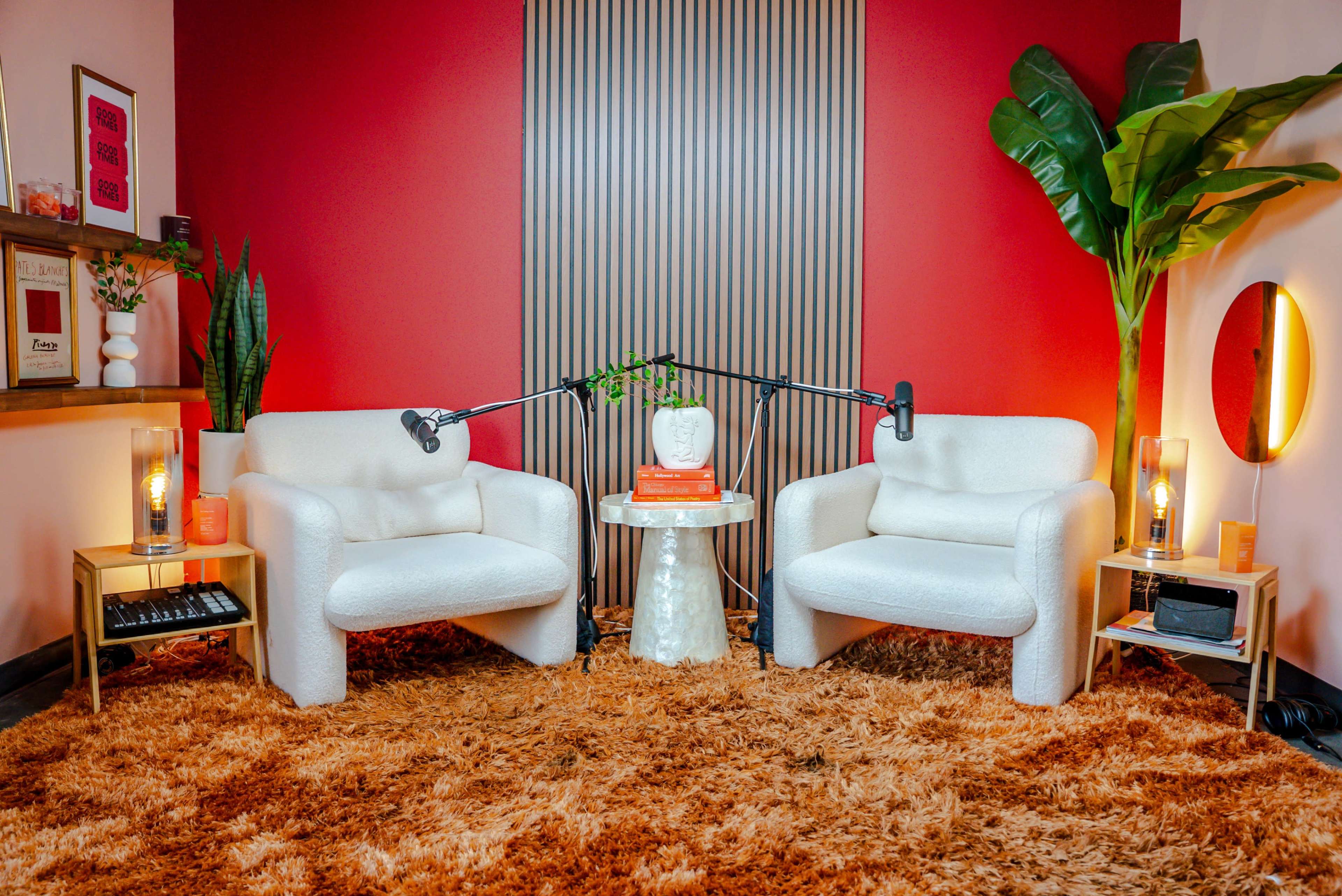 Lazy Pickle Studios | Pre-Lit Cozy Podcast Recording Studio- Burbank ...