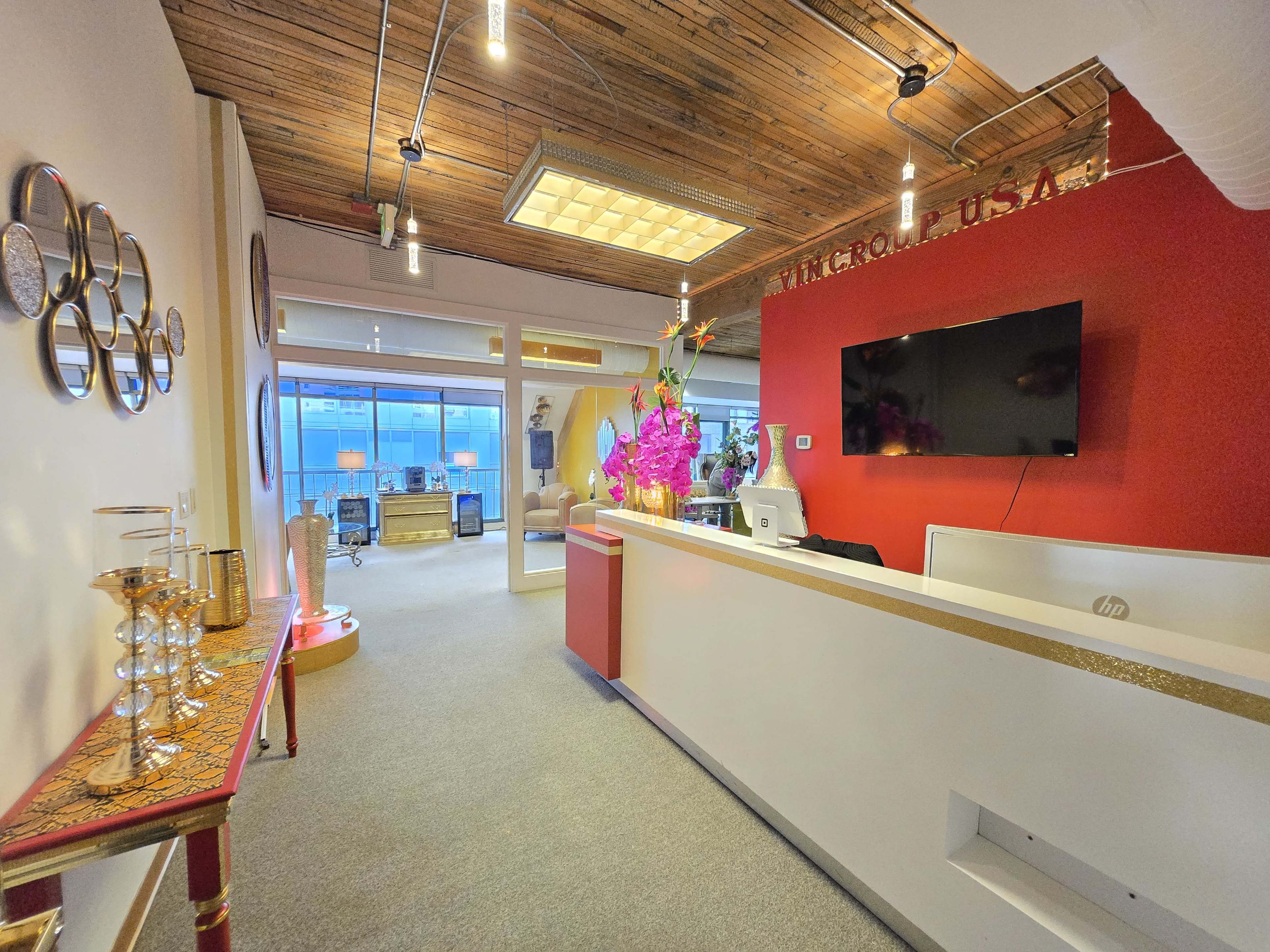 Sky Palace Summit | Pike Market Executive Oasis – Sky Palace Summit ...