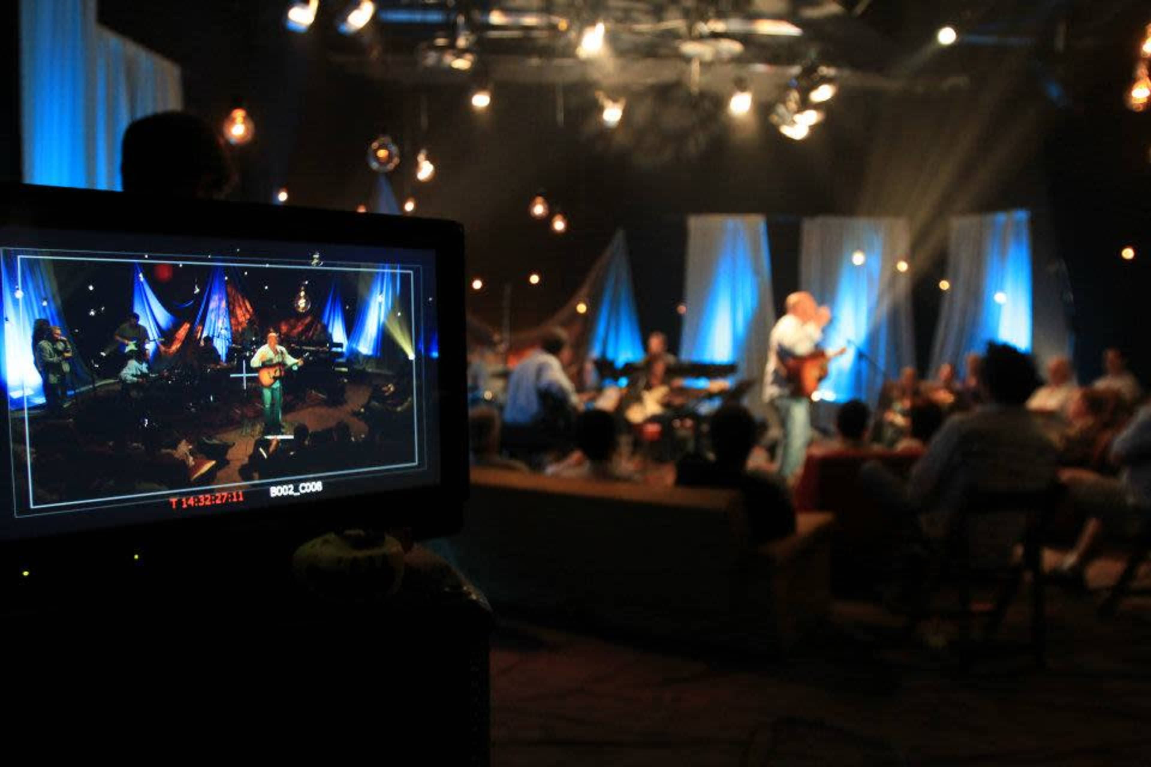 Large Soundstage A - White Cyc - Full Surround Black Curtains ...