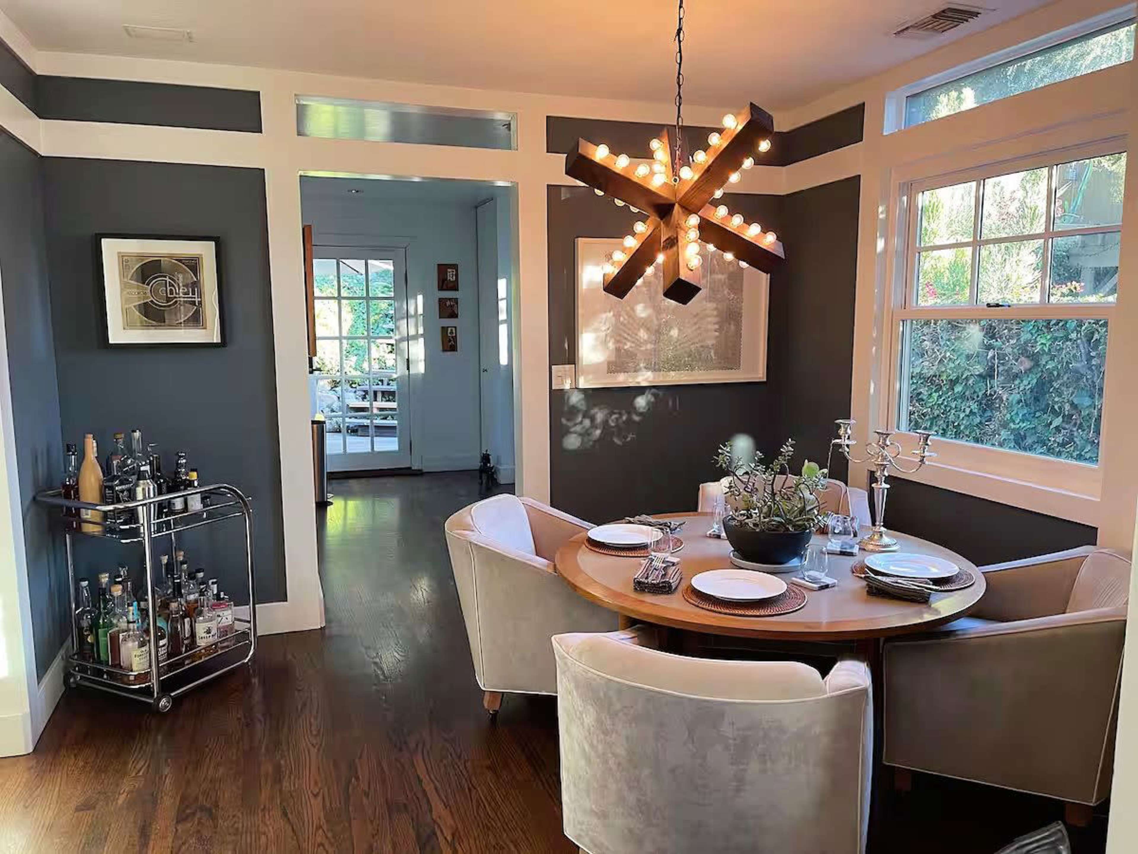 Stylish craftsman home, tucked into the Silverlake hillside, Los Angeles, CA | Production ...