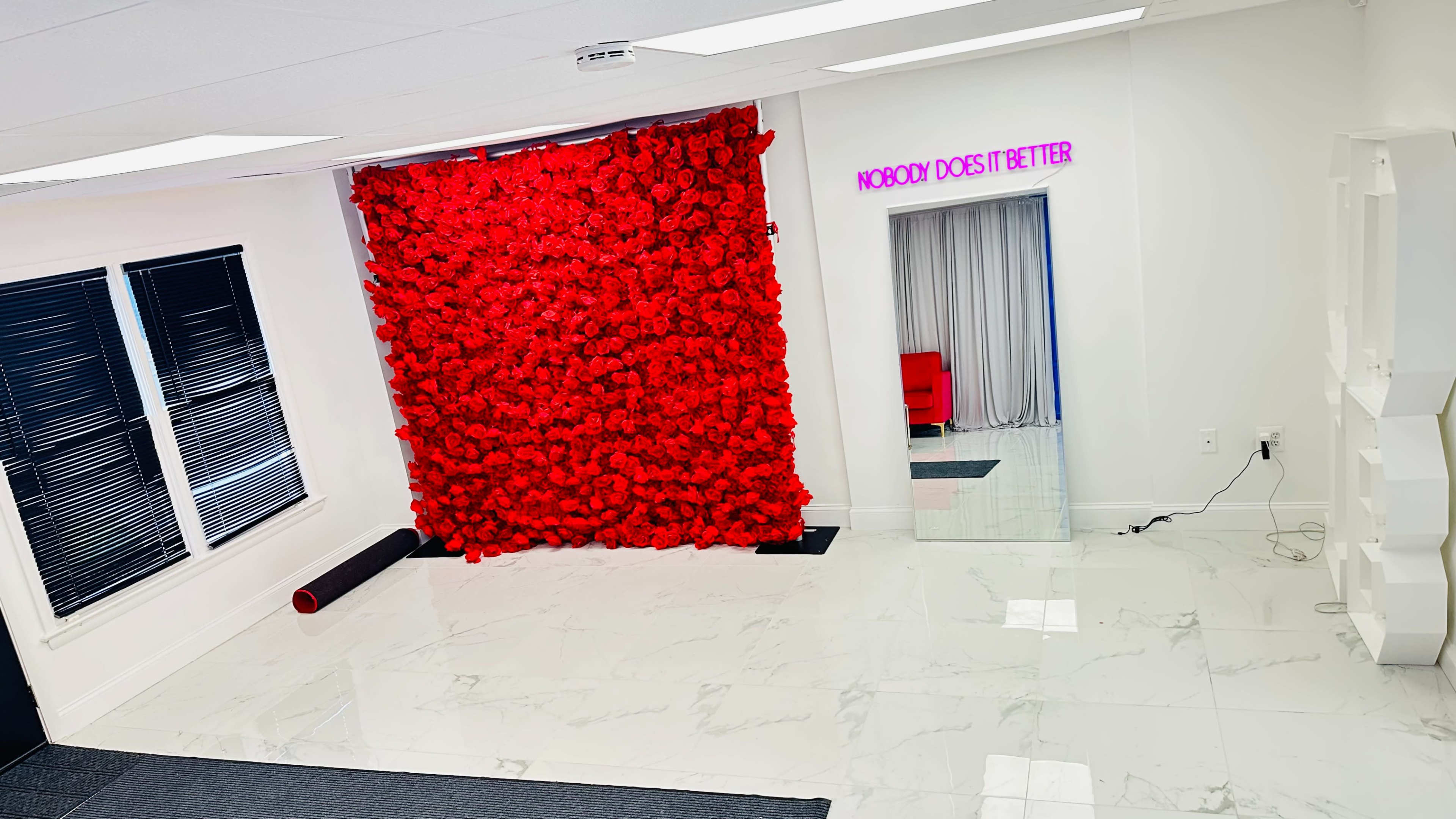 Modern Multipurpose Micro Event & Content Space with Stunning Floors ...